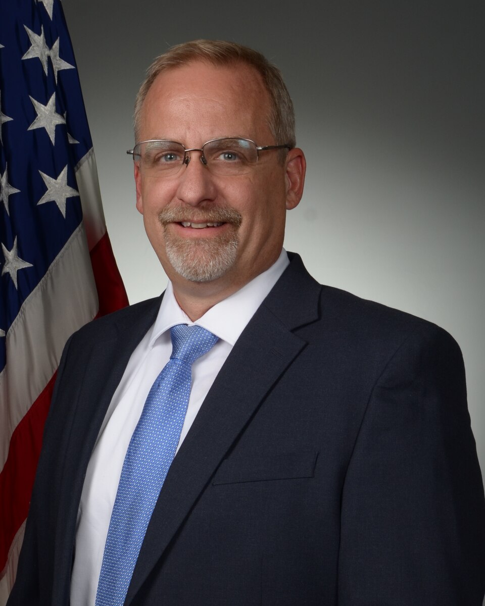 AFRL Aerospace Systems Directorate welcomes new director > WIN THE ...