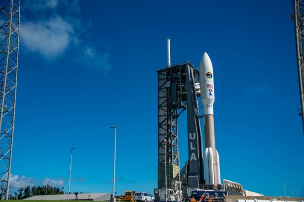 Fifth AEHF satellite launches into orbit > Defense Contract Management ...