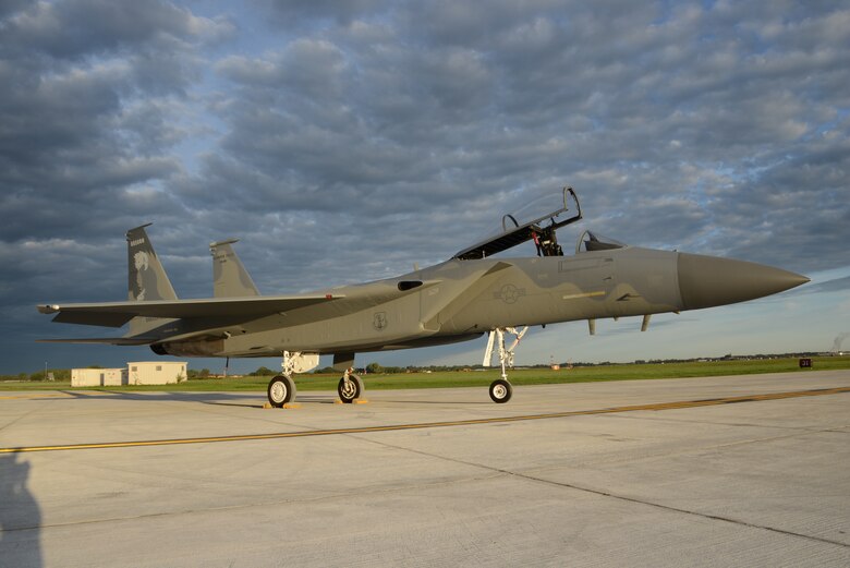 Paint facility turns out Oregon F-15 > 173rd Fighter Wing > Article Display