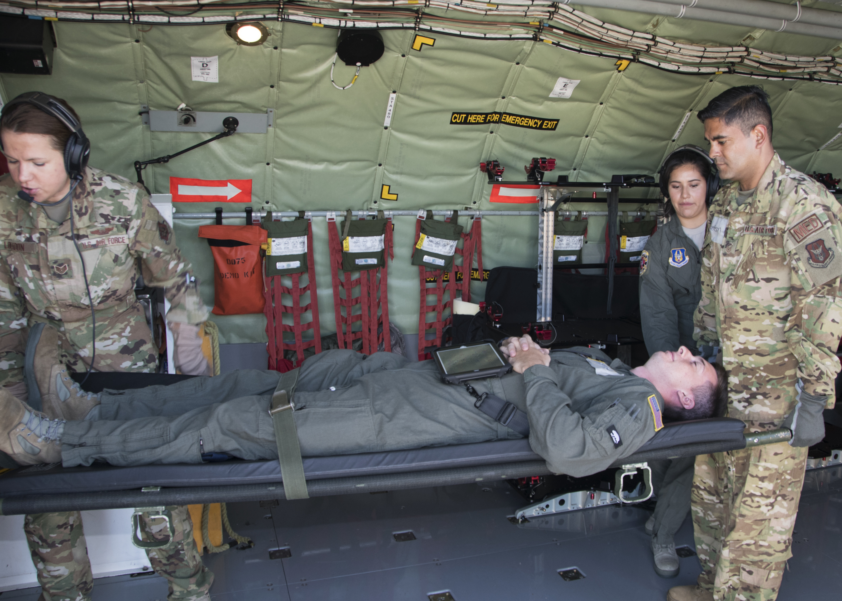 459 AES conducts off station trainer on KC-135 > 459th Air Refueling ...