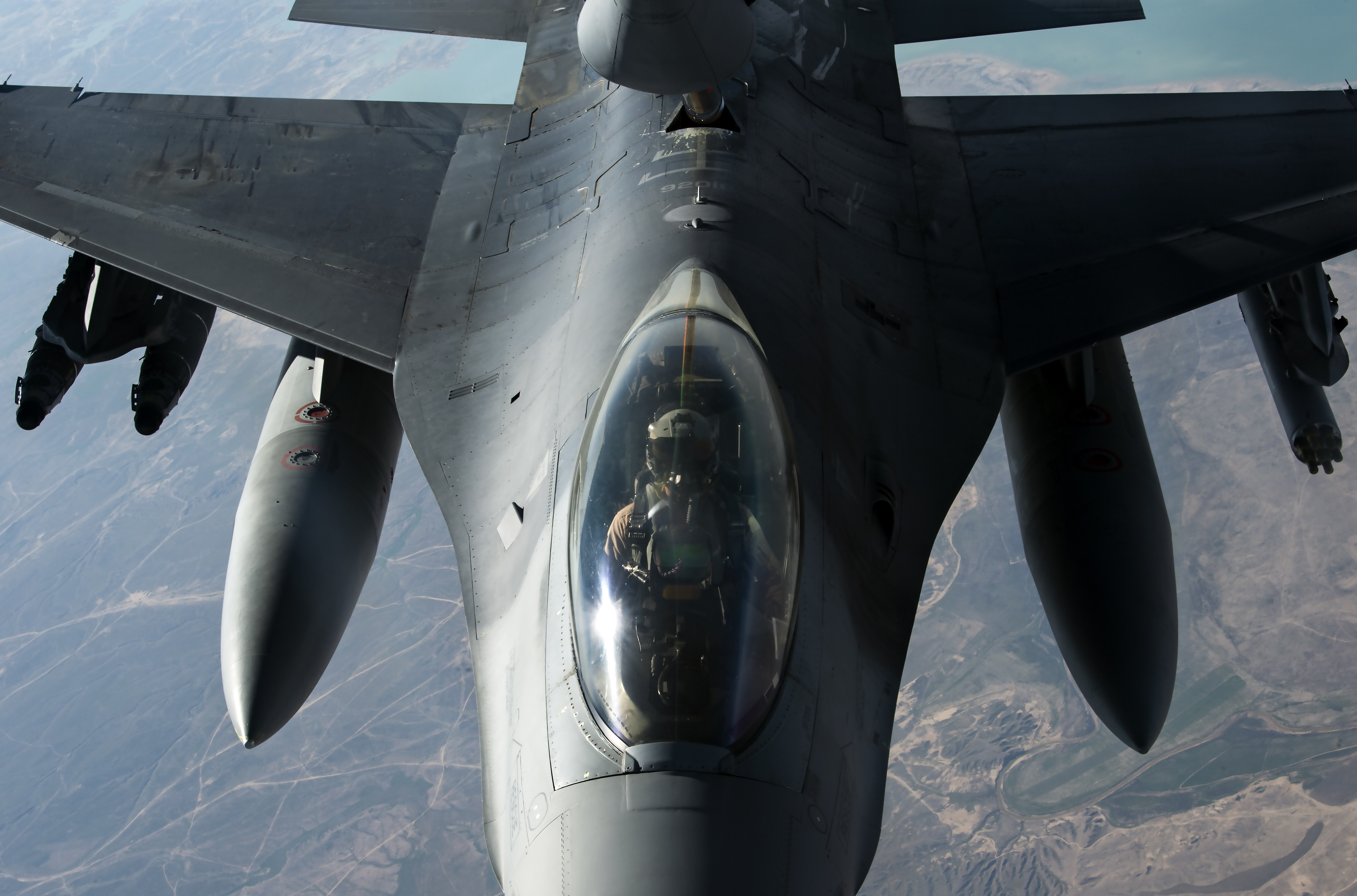 28th EARS refuels F-16s over Iraq > U.S. Air Forces Central Command > News