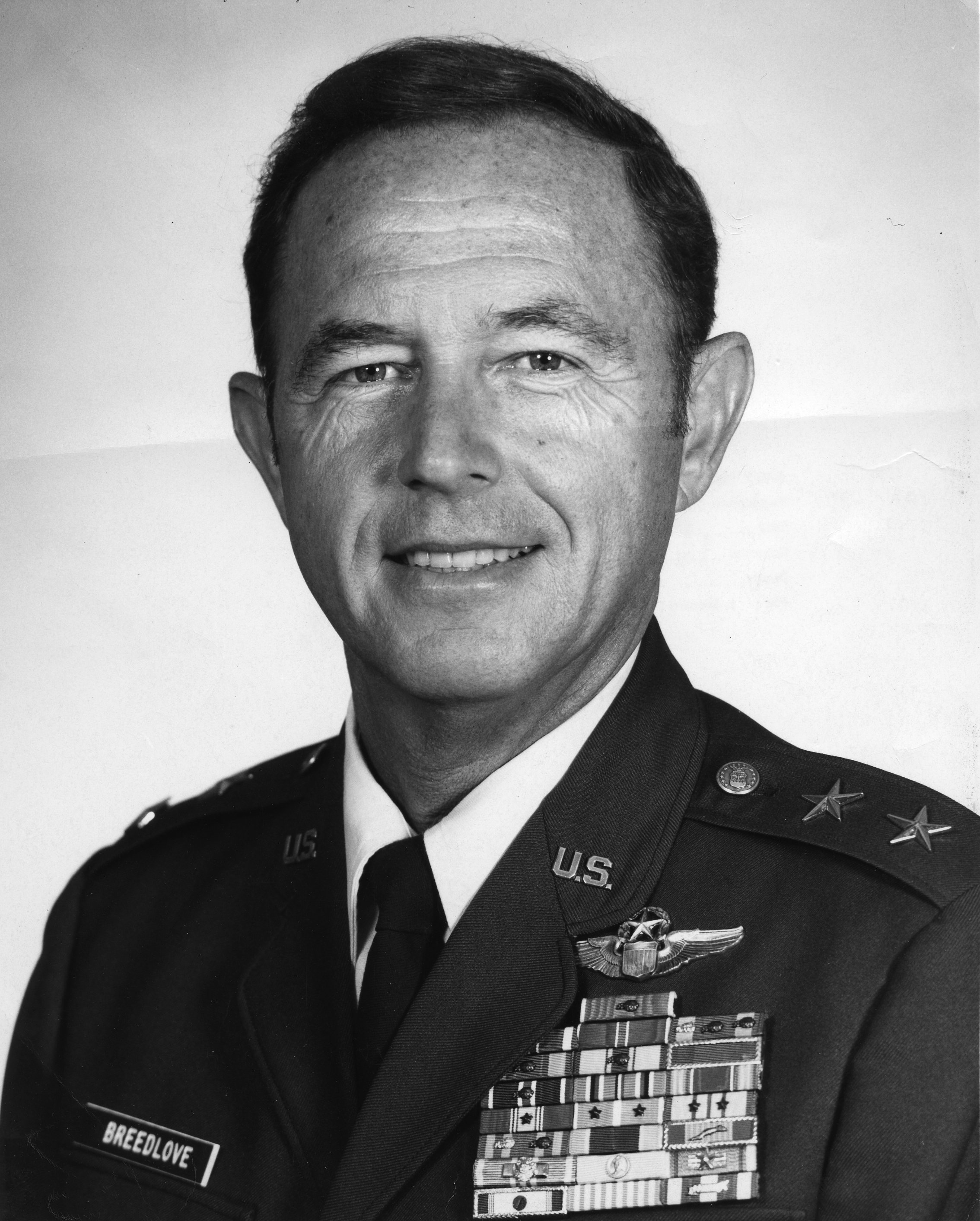 MAJOR GENERAL JAMES M. BREEDLOVE > Air Force > Biography Display