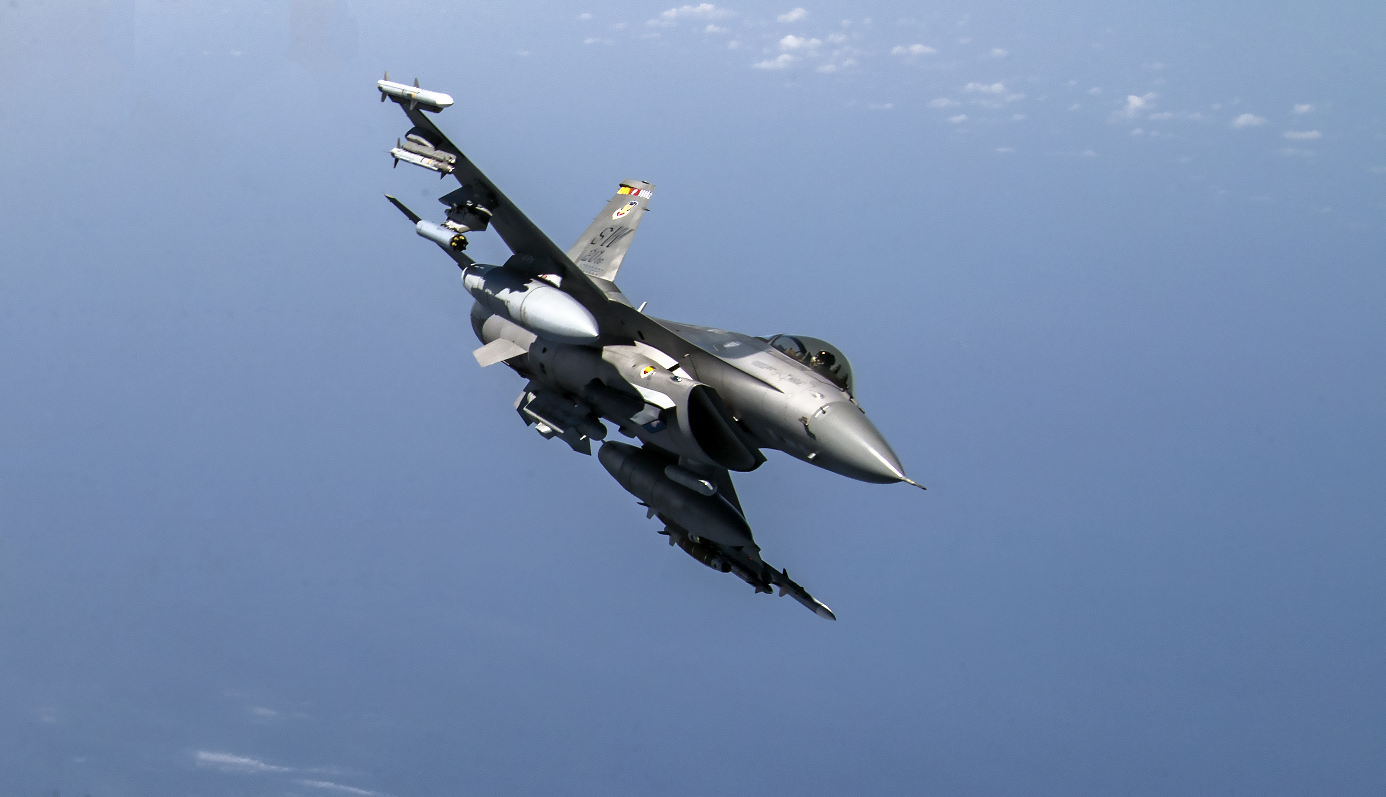 28th EARS refuels Fighting Falcons over Afghanistan > U.S. Air Forces ...