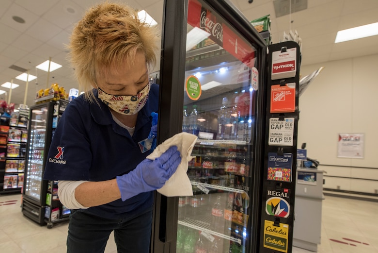BX, Commissary require masks amid pandemic > Offutt Air Force Base > News