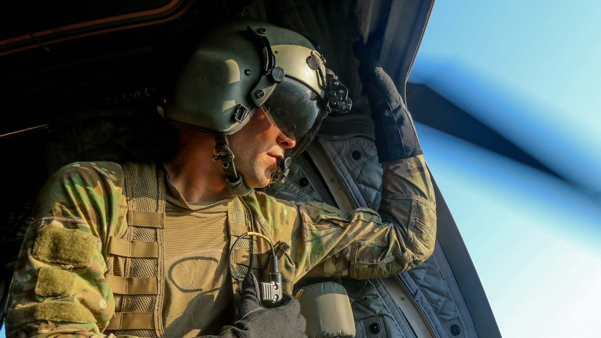 12th Combat Aviation Brigade "We Rise to Great Heights"