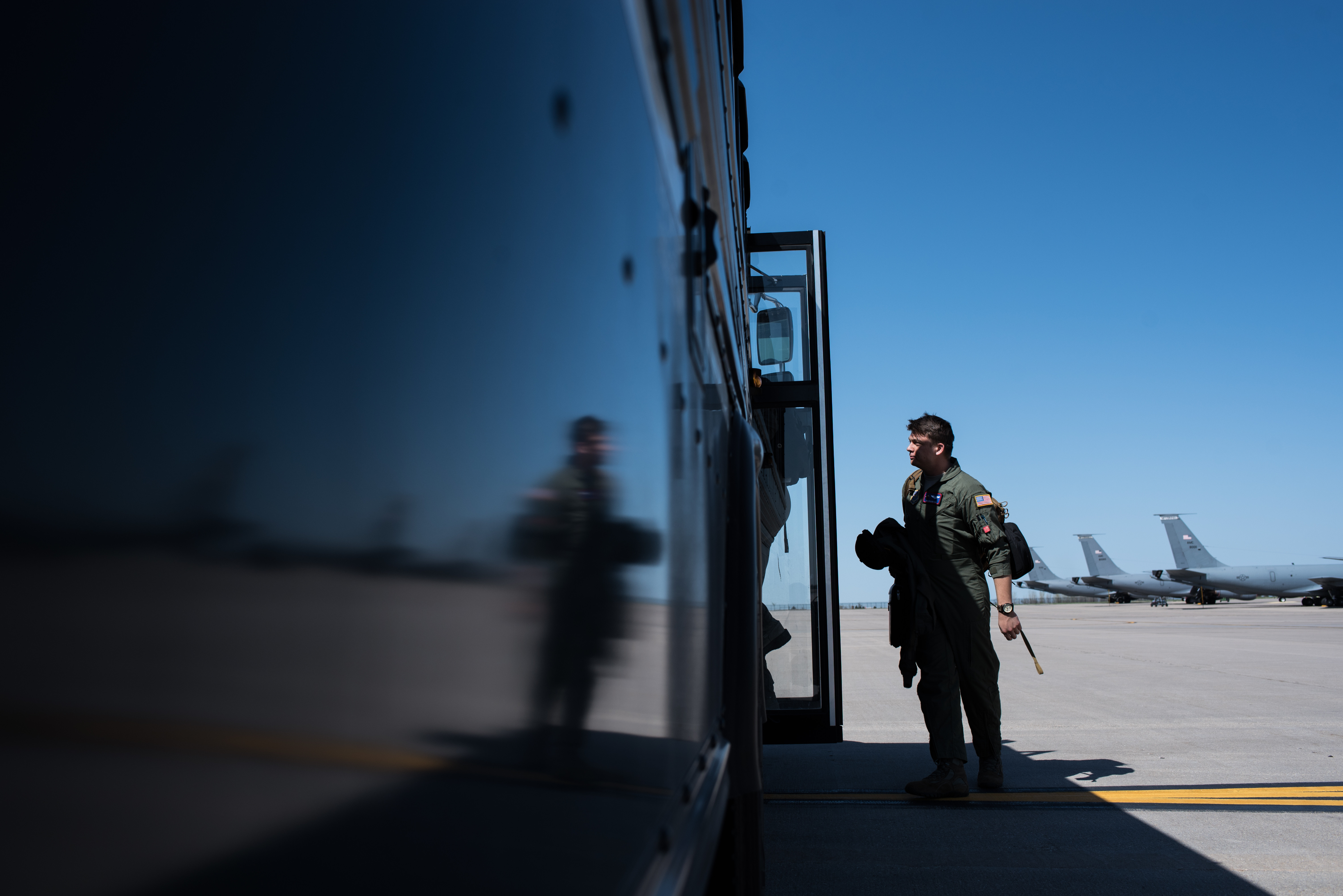 Vehicle operators continue to support aircrew > McConnell Air Force ...