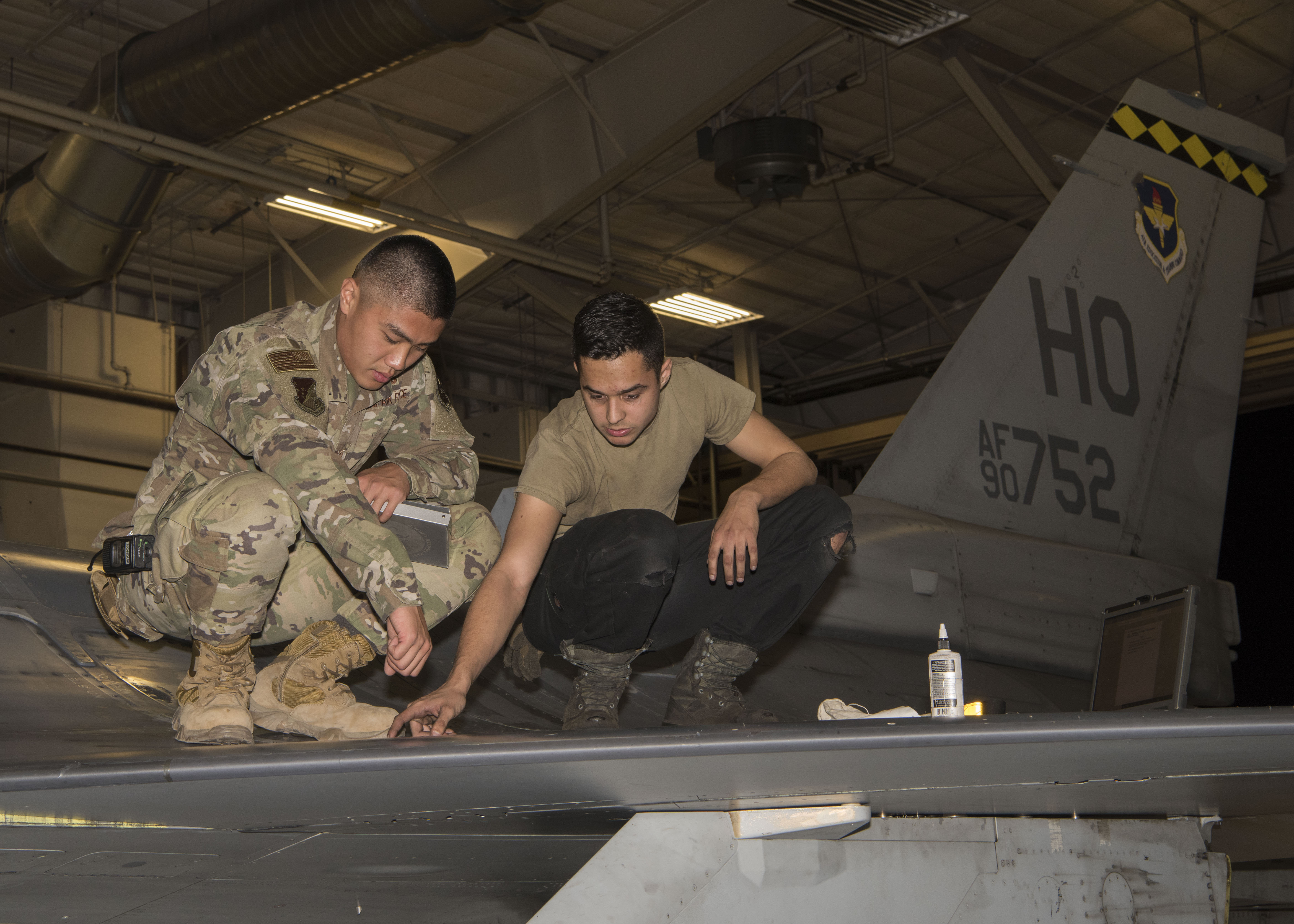 49th MXG QA: Airmen of the night > 33rd Fighter Wing > Article Display