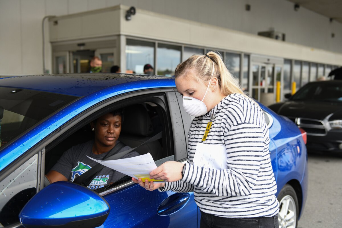 Agent Shopping Service: LRAFB Commissary offers other venues amid ...