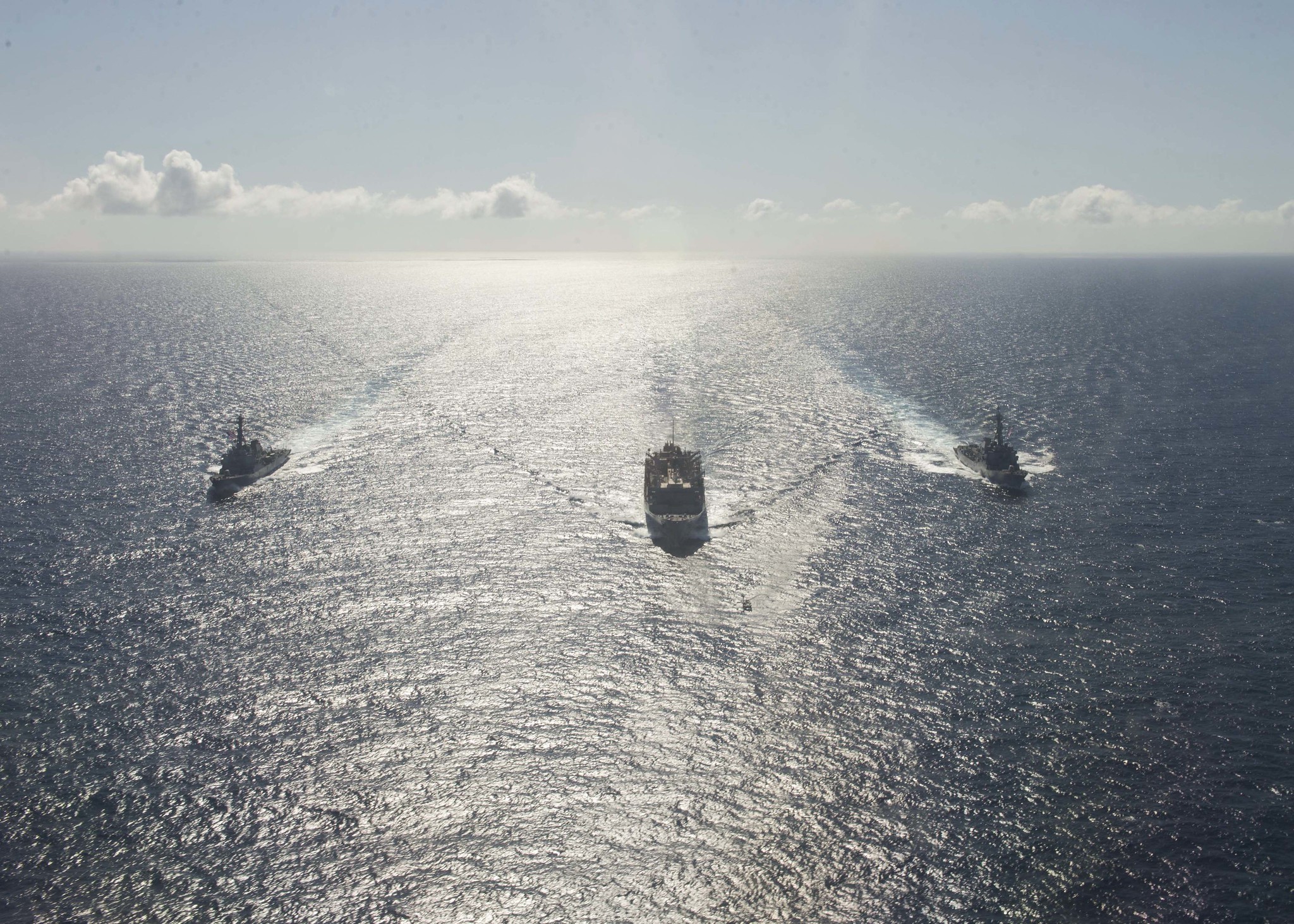 6th Fleet Ships, Aircraft Conduct a Photo Exercise with the Italian ...