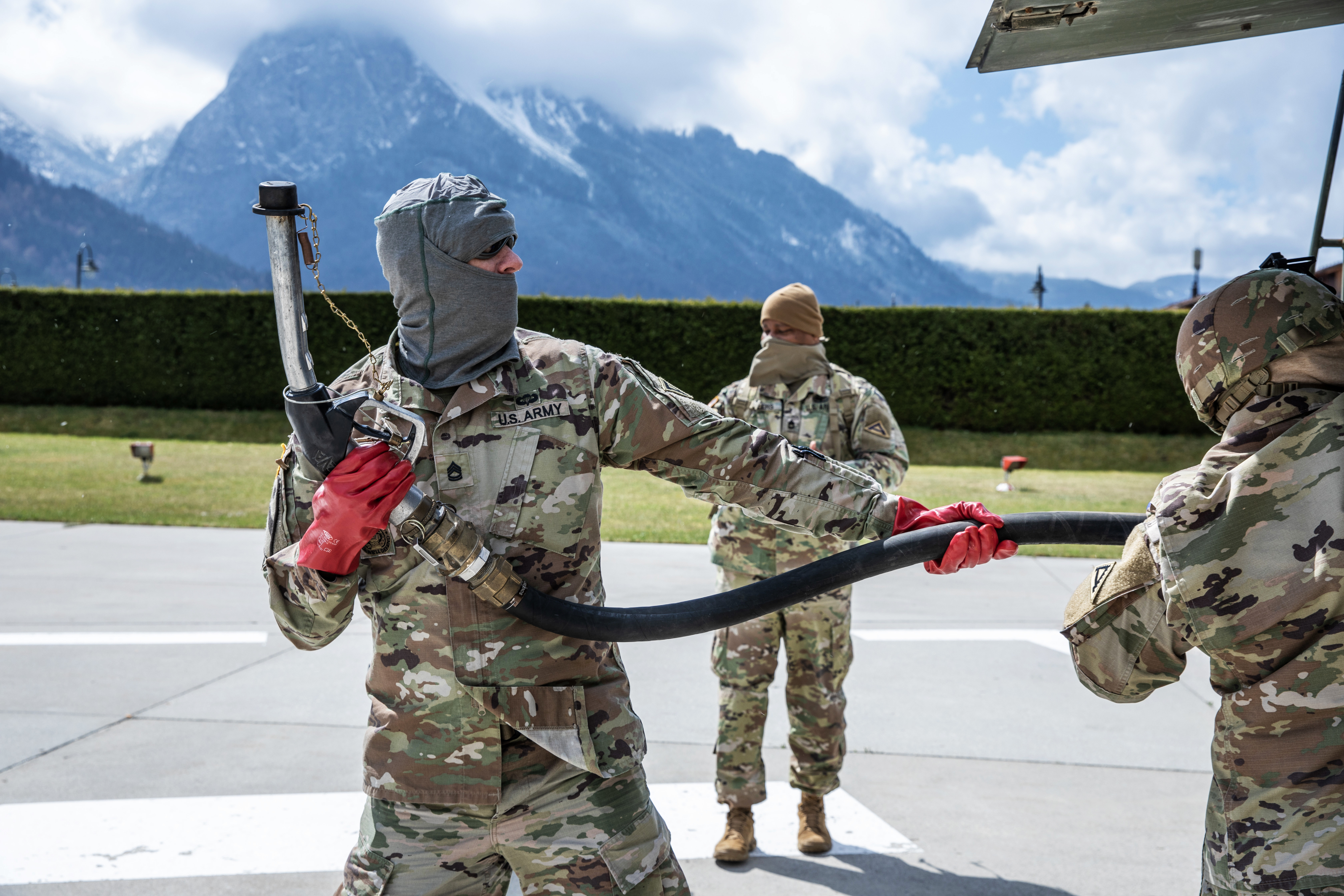 Refueling Crew | U.S. Department of War