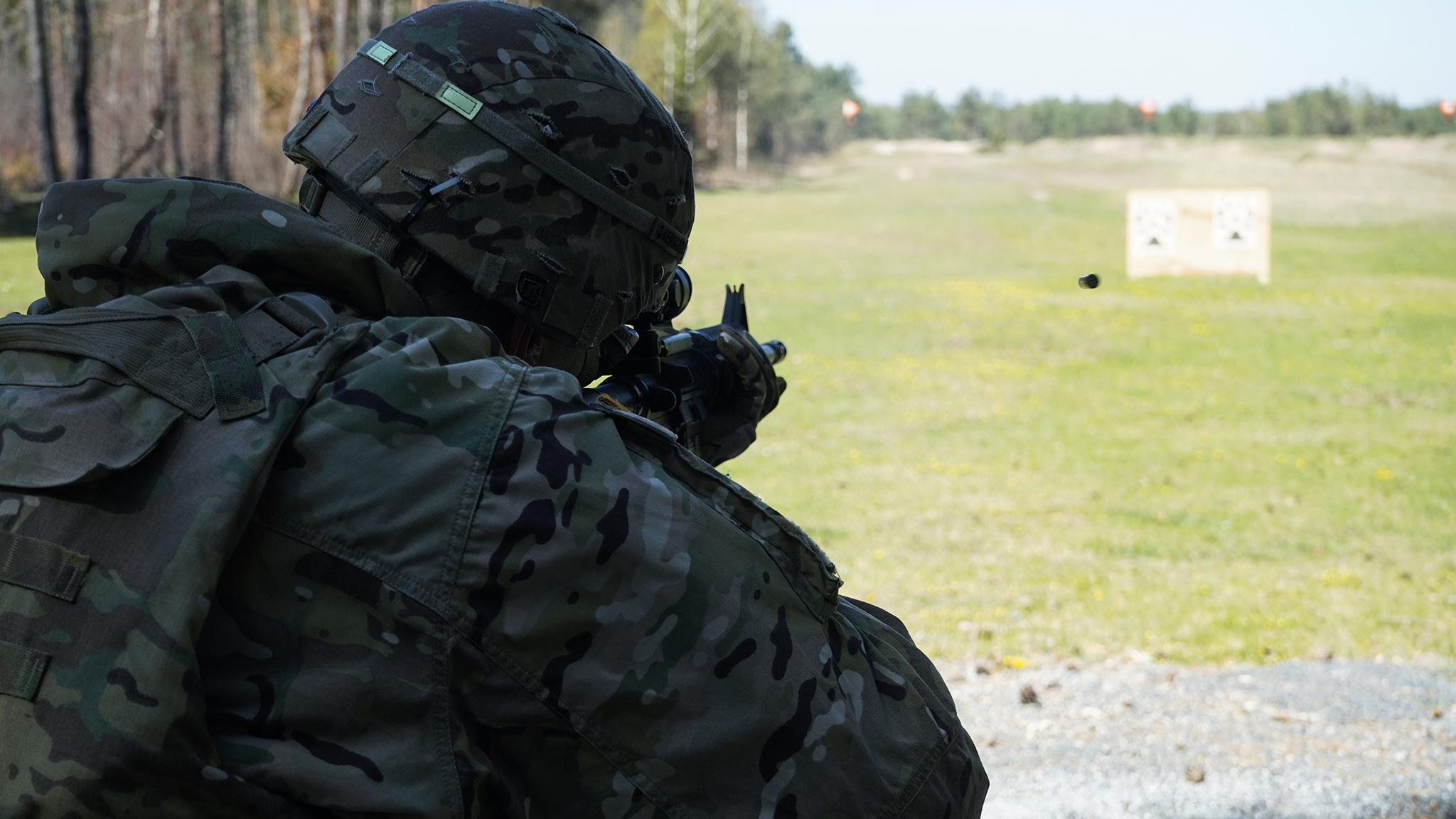 2nd Cavalry Regiment Soldiers conduct M4 weapon qualification