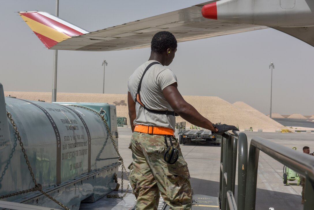 8 EAMS Airmen move cargo, service members throughout CENTCOM AOR