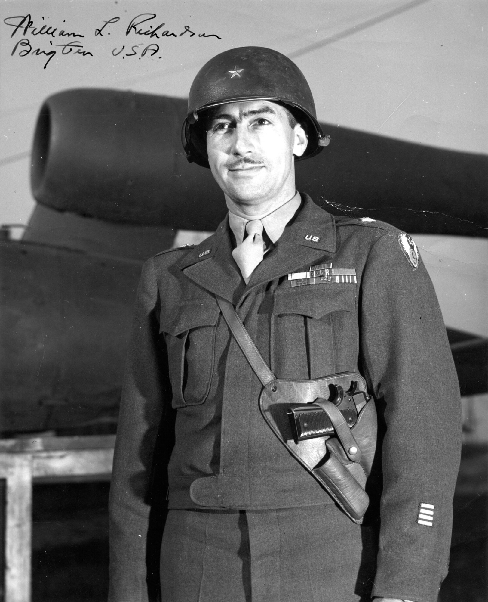 MAJOR GENERAL WILLIAM L. RICHARDSON > Air Force > Biography Display