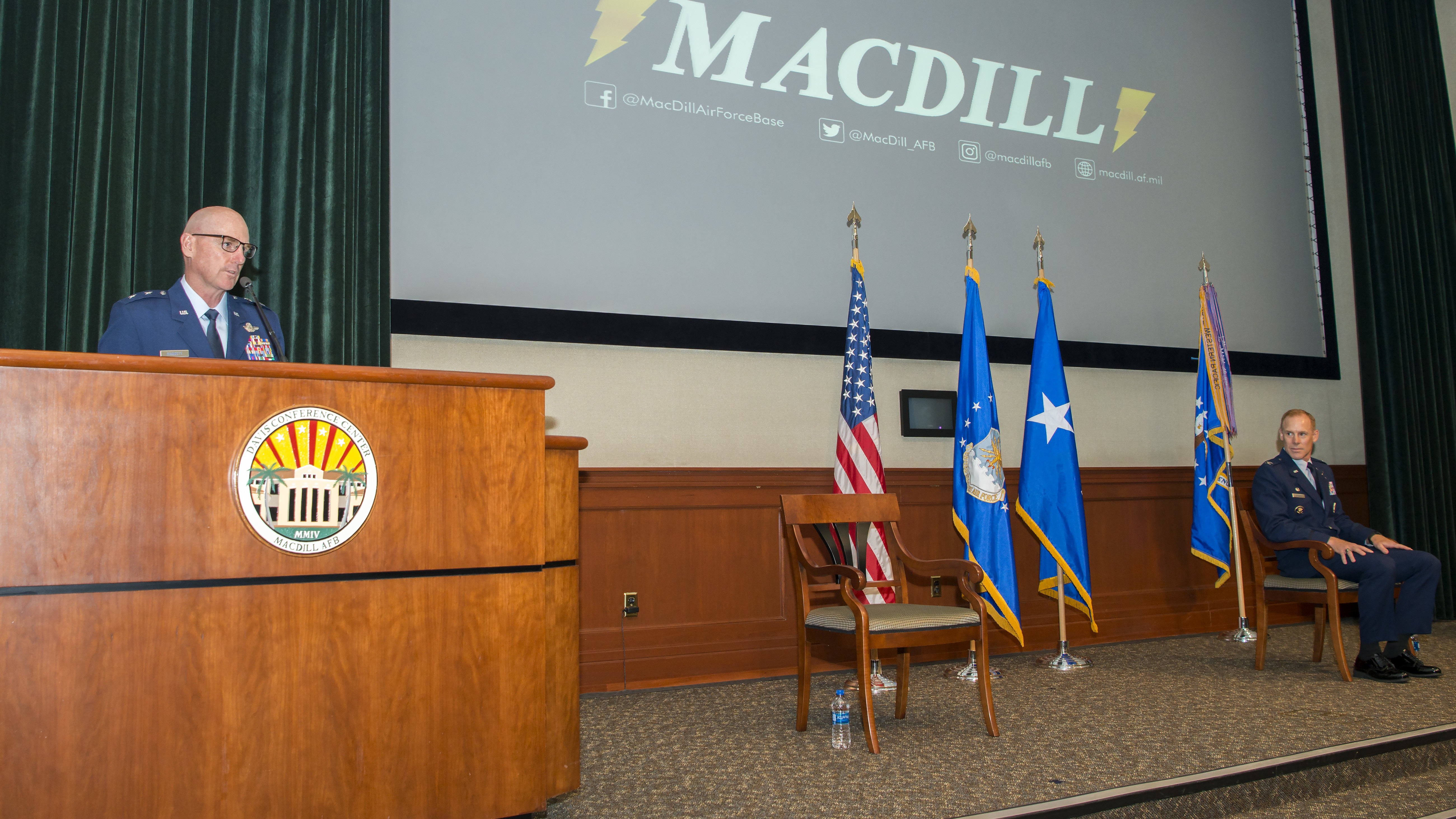 Col. Benjamin Jonsson assumes command of 6th ARW > MacDill Air Force ...