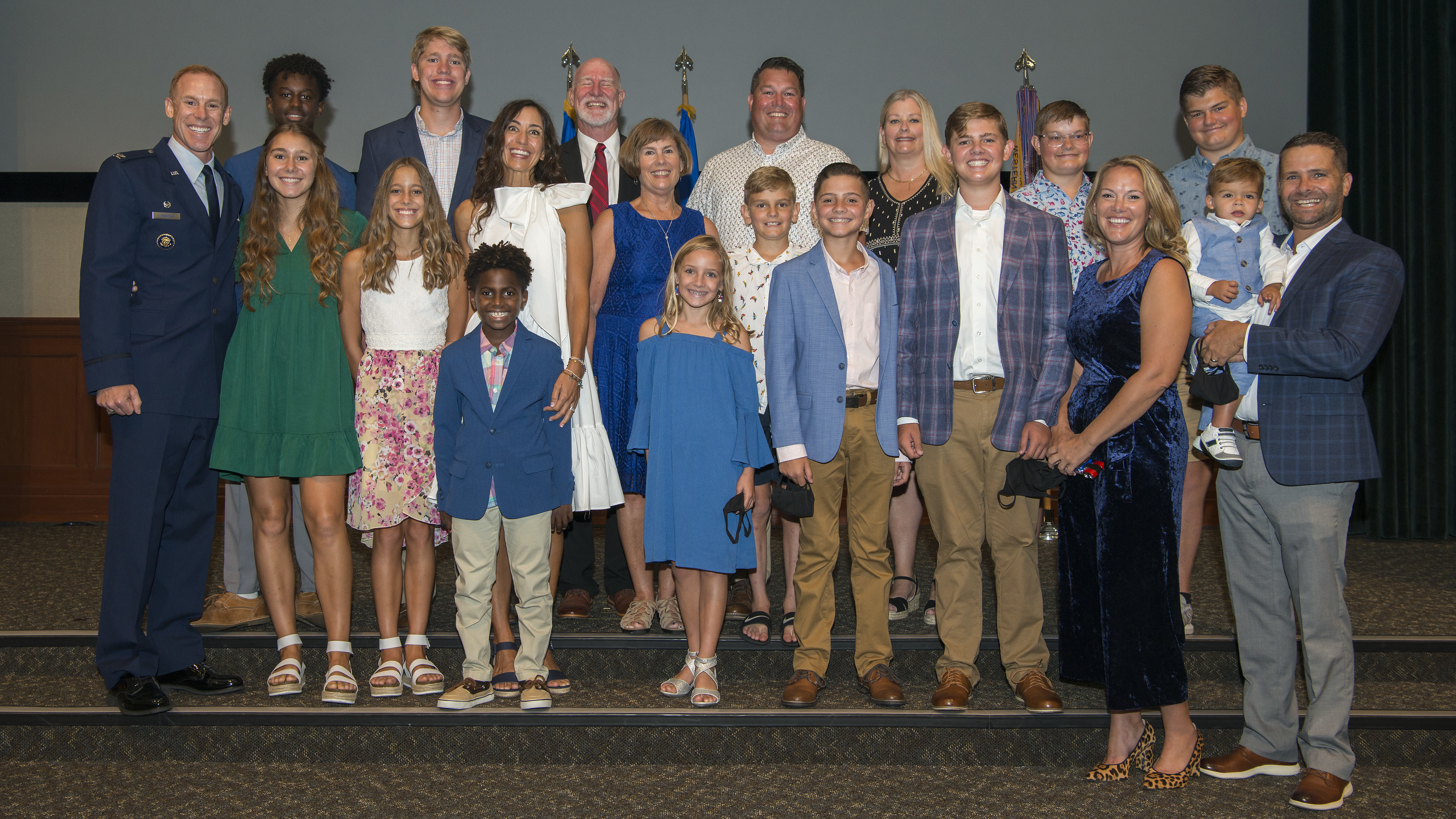 Col. Benjamin Jonsson assumes command of 6th ARW > MacDill Air Force ...