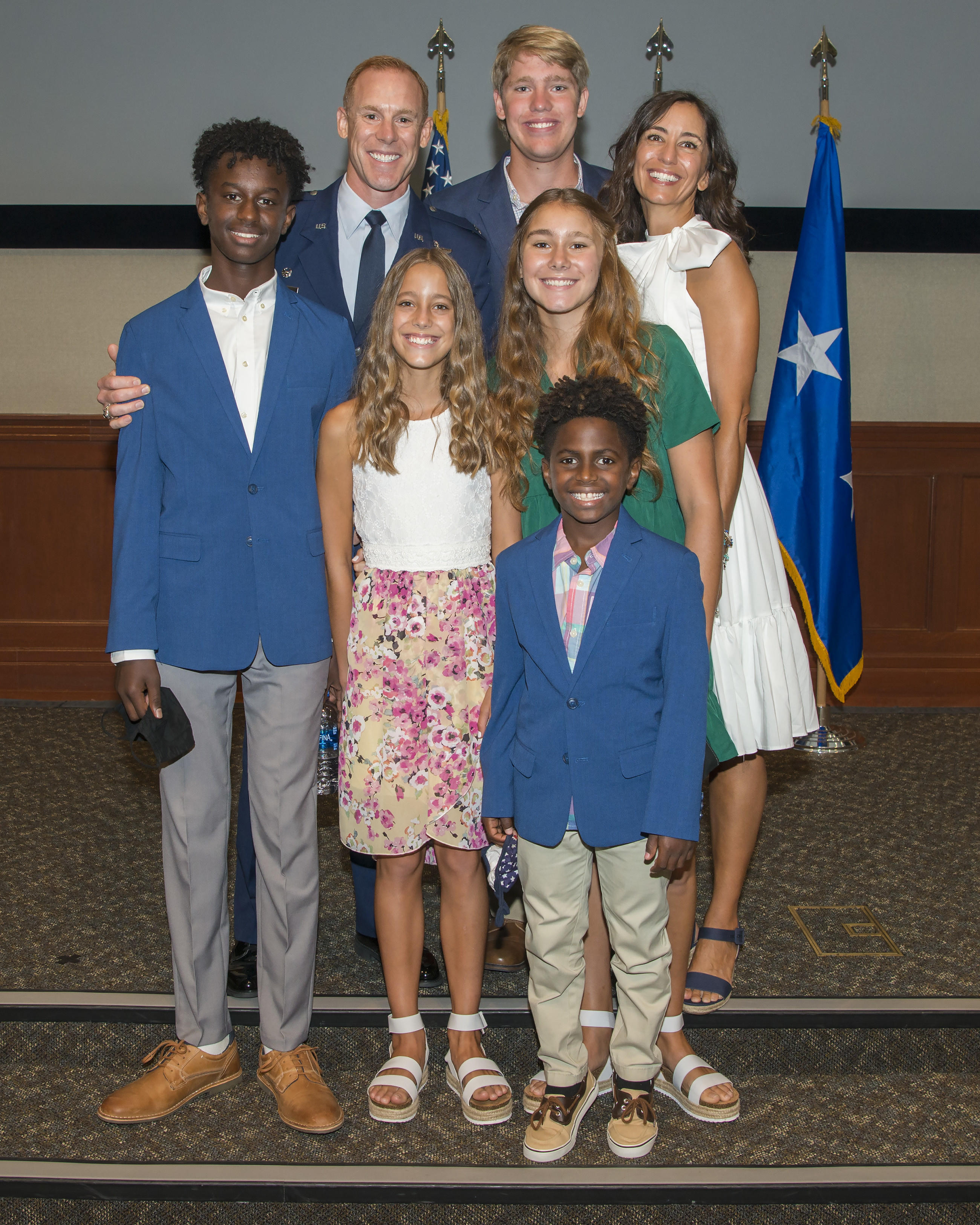 Col. Benjamin Jonsson assumes command of 6th ARW > MacDill Air Force ...