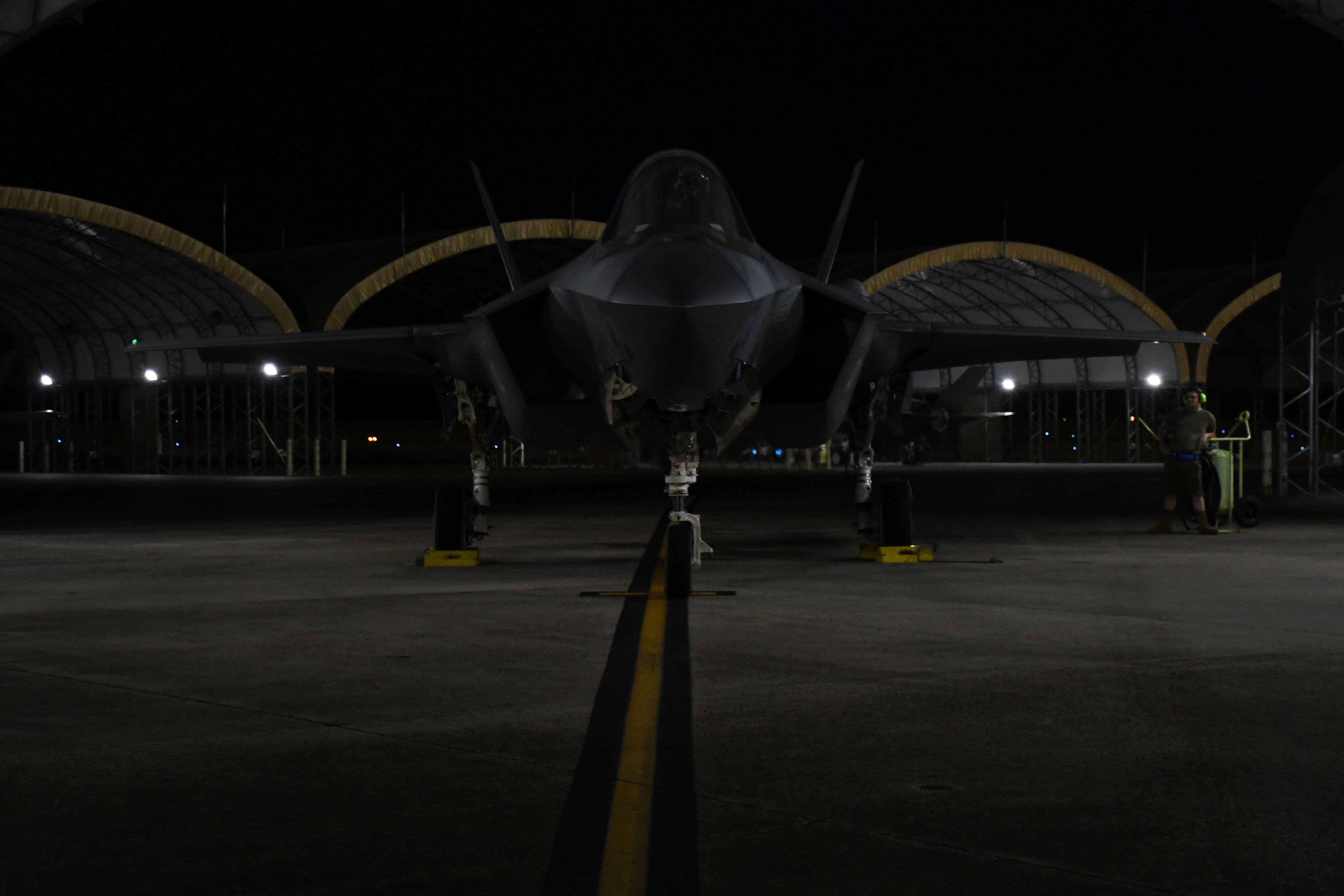 Photos: F-35 Lightning II night flight > Air Education and Training ...