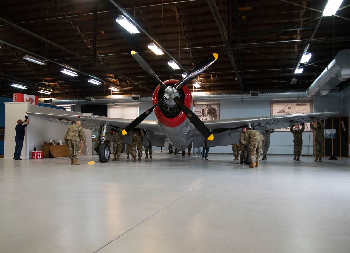 Airmen move Peterson Air and Space Museum aircraft > Peterson and ...