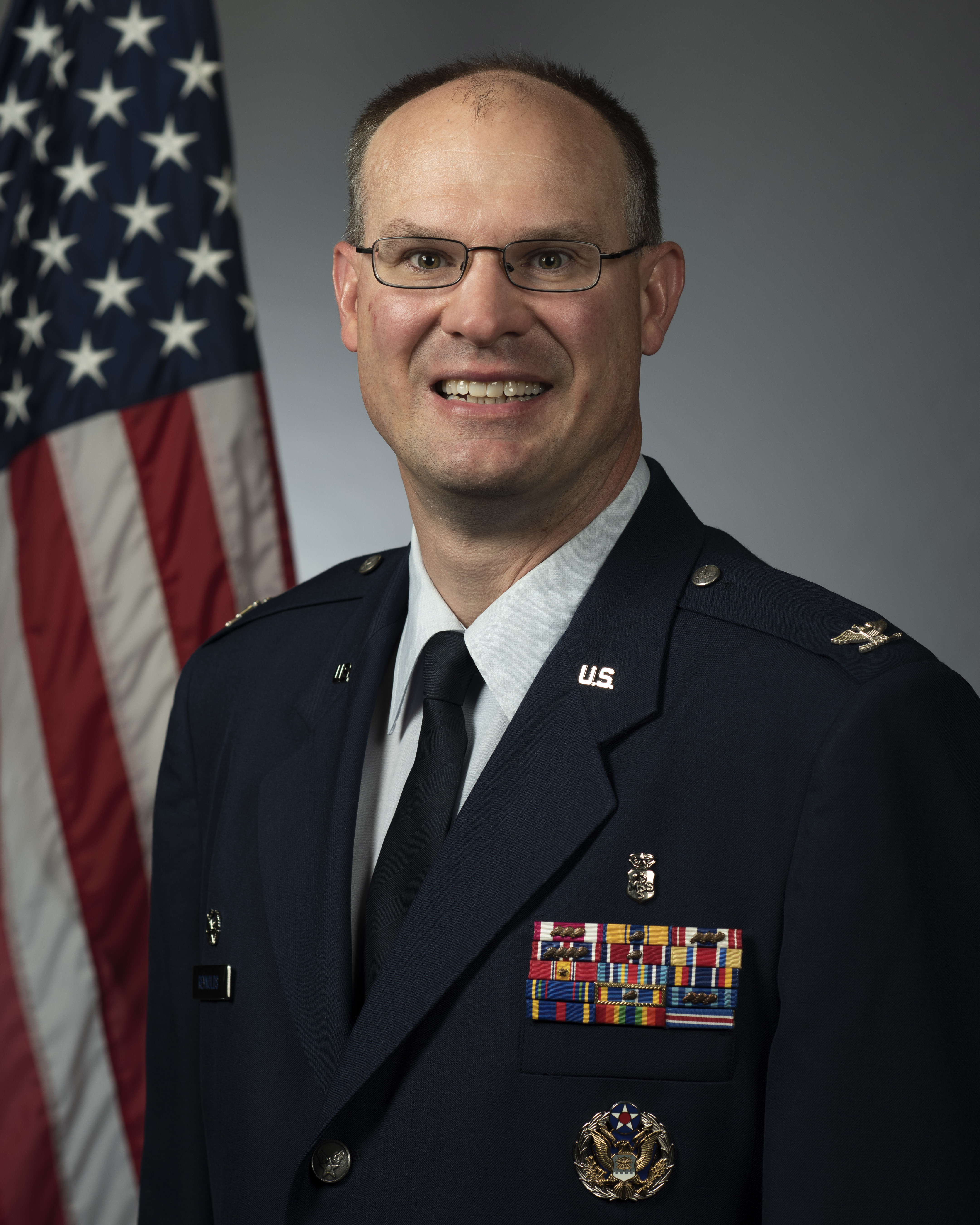 Official Photo Col. Mark D. Reynolds