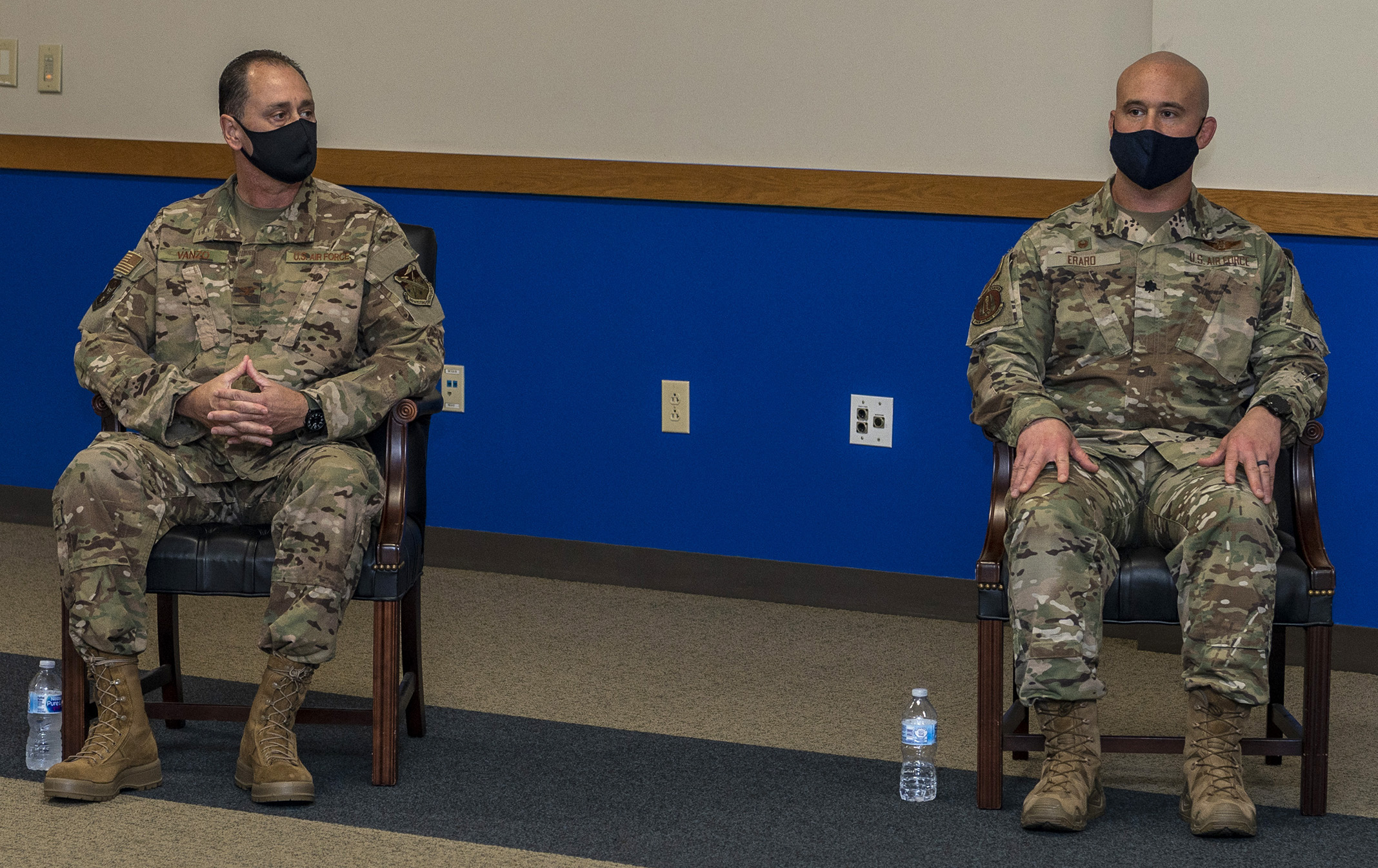 New commander takes over 433rd Training Squadron > Joint Base San ...