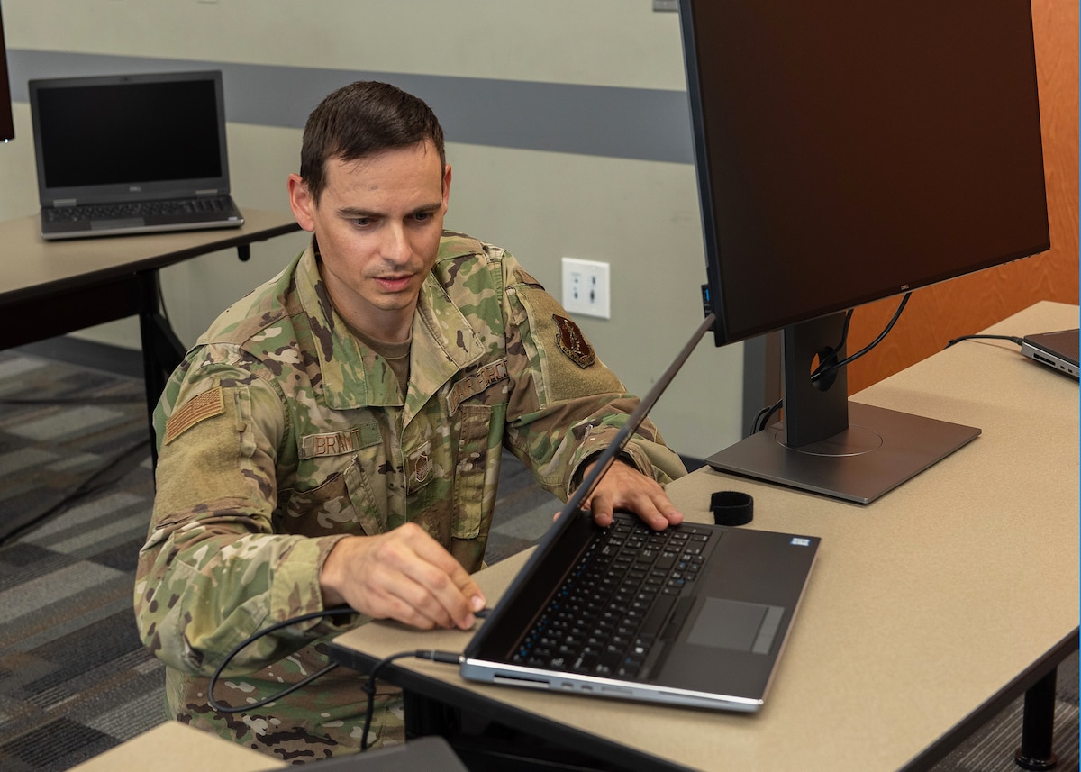 Air Guard cyber managers ready the cyber range > IGB Training ...