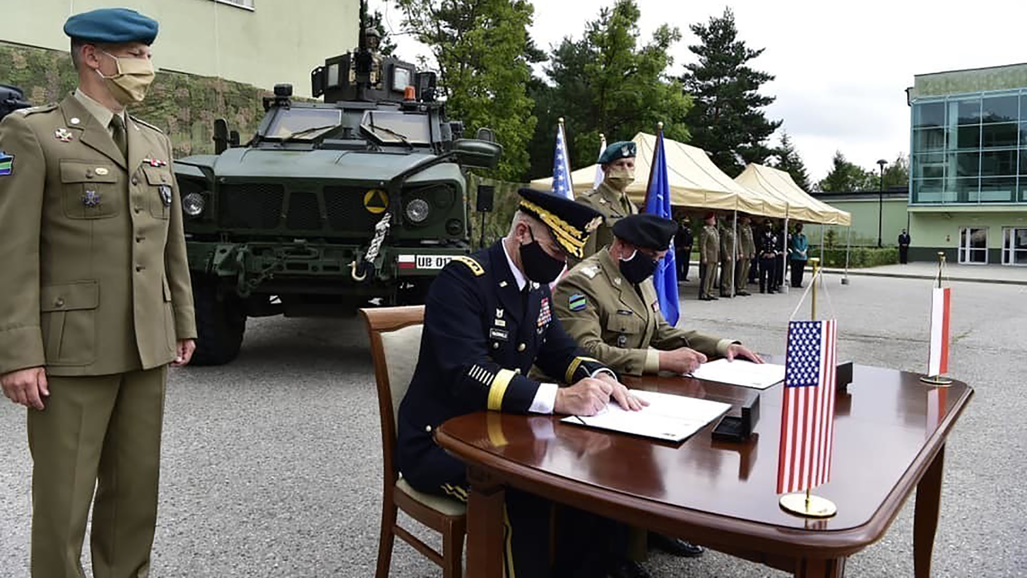 U.S. Army Chief of Staff signs vision statement