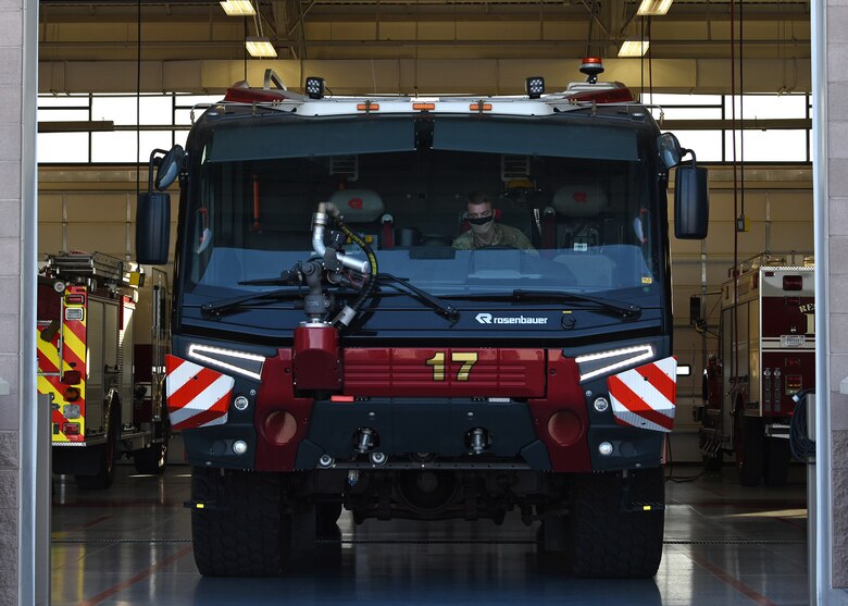Fire department receives smokin’ new fire trucks > Davis-Monthan Air ...