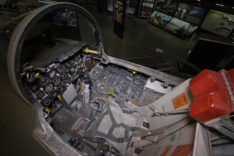 North American F-100F Super Sabre > National Museum of the United ...