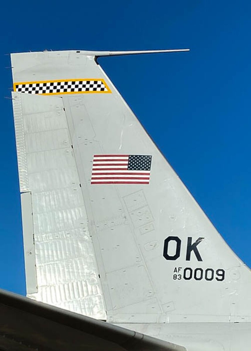 AWACS receives two new tail flash designs > 552nd Air Control Wing ...