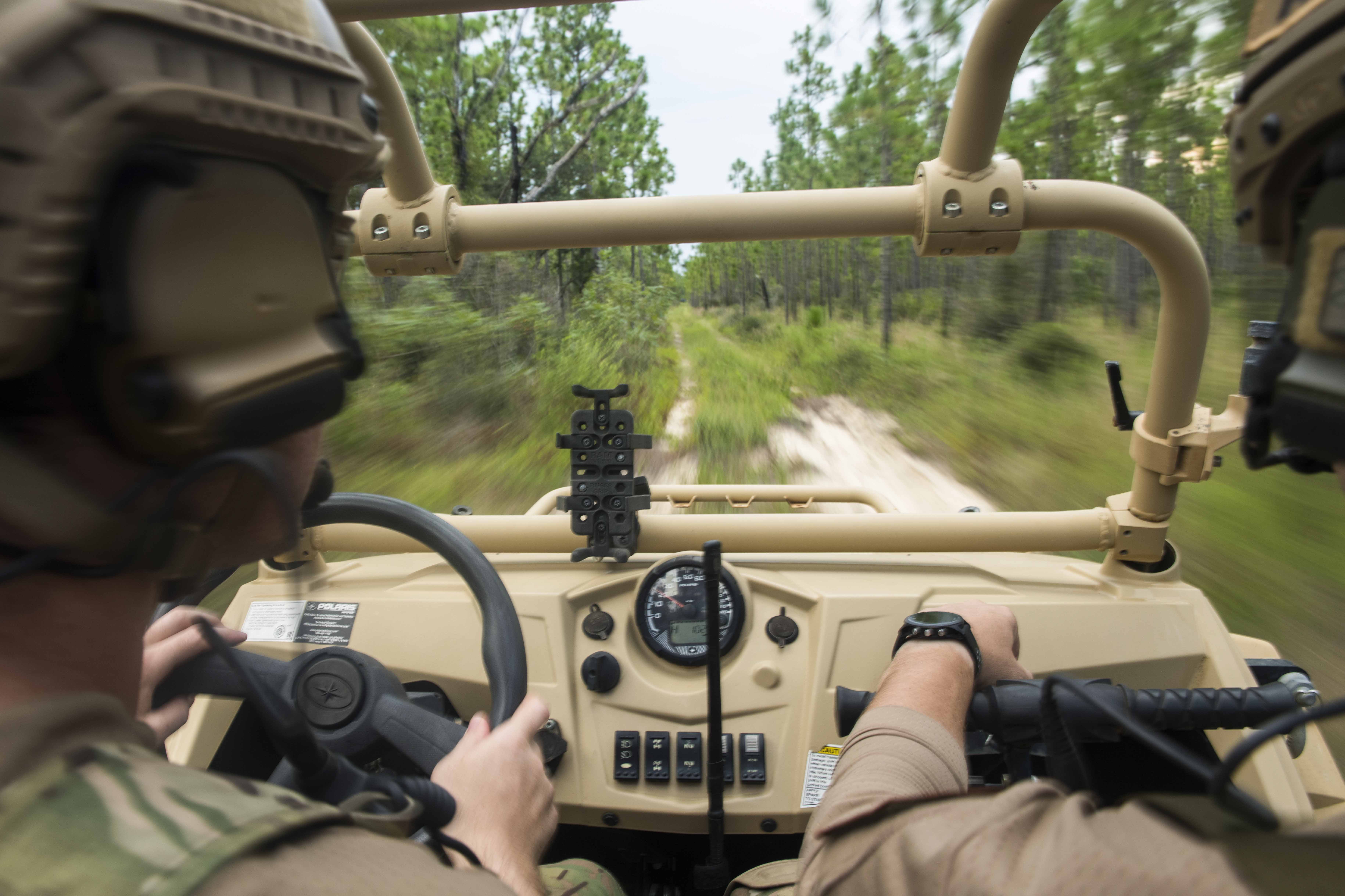 SERE specialists instruct CST, ensuring Air Commandos remain deployable ...