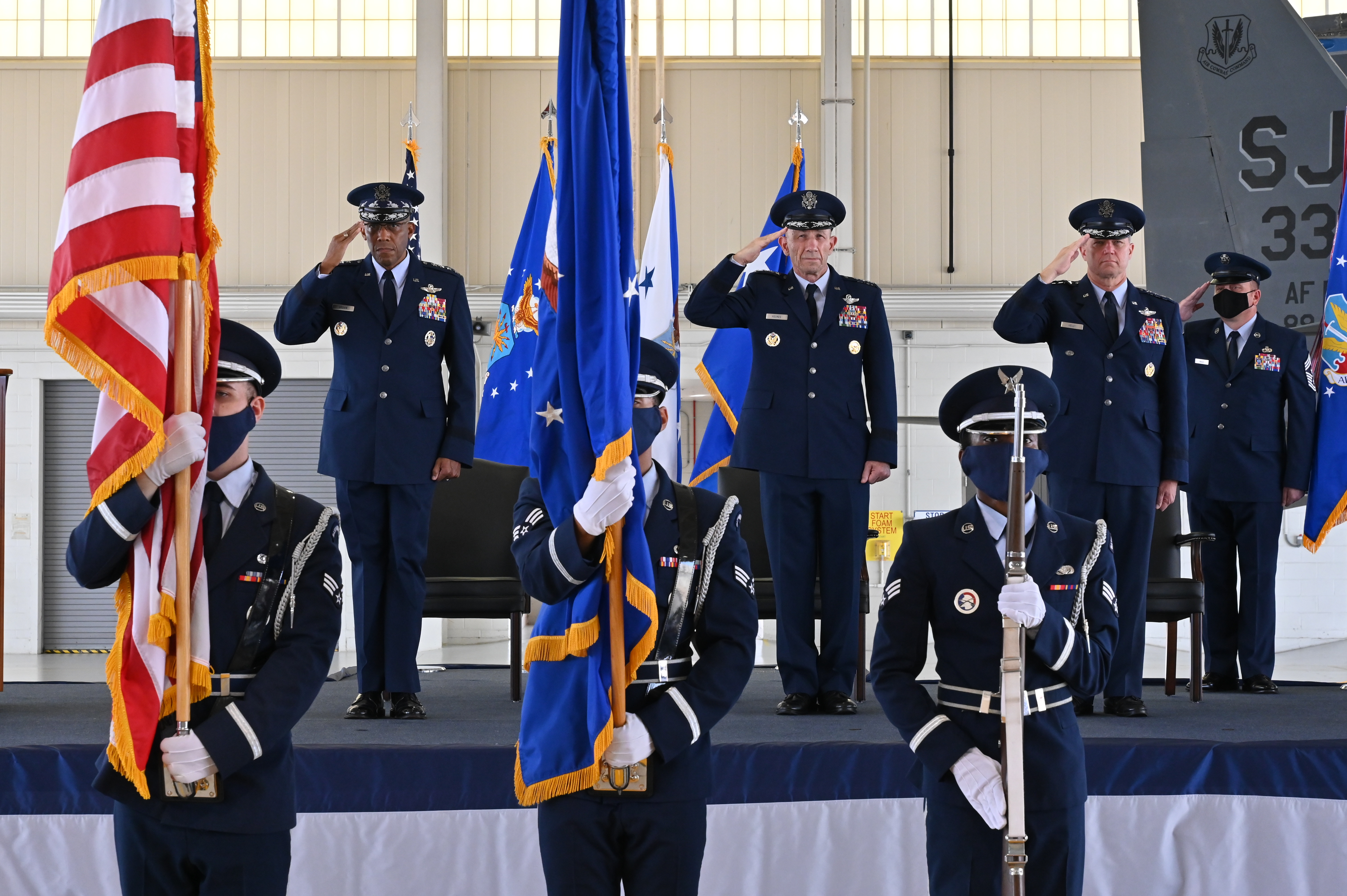 Gen. Mark Kelly takes command of ACC > Air Combat Command > Article Display