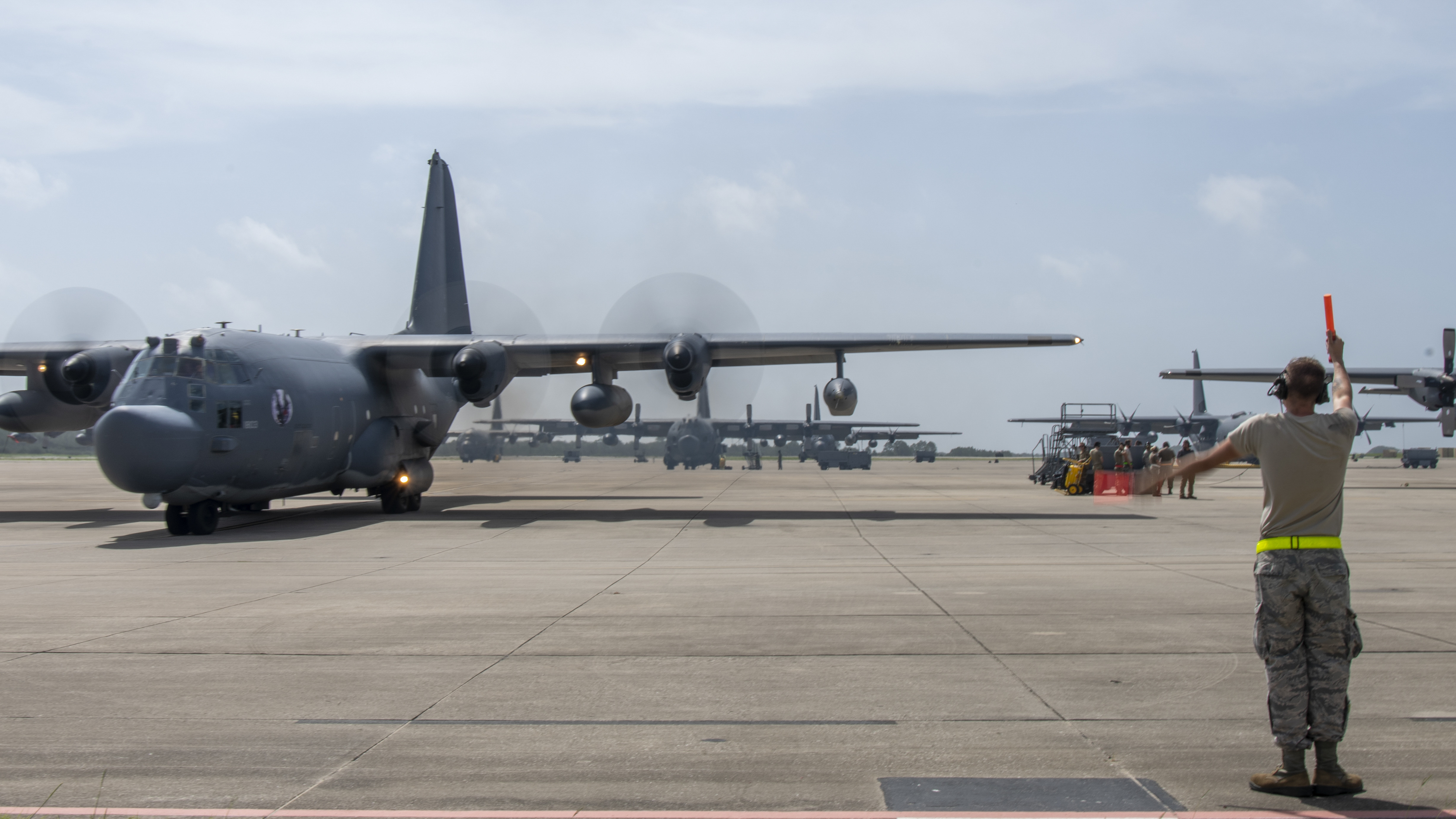 901st SOAMXS keeps Talons ready > Hurlburt Field > Article Display