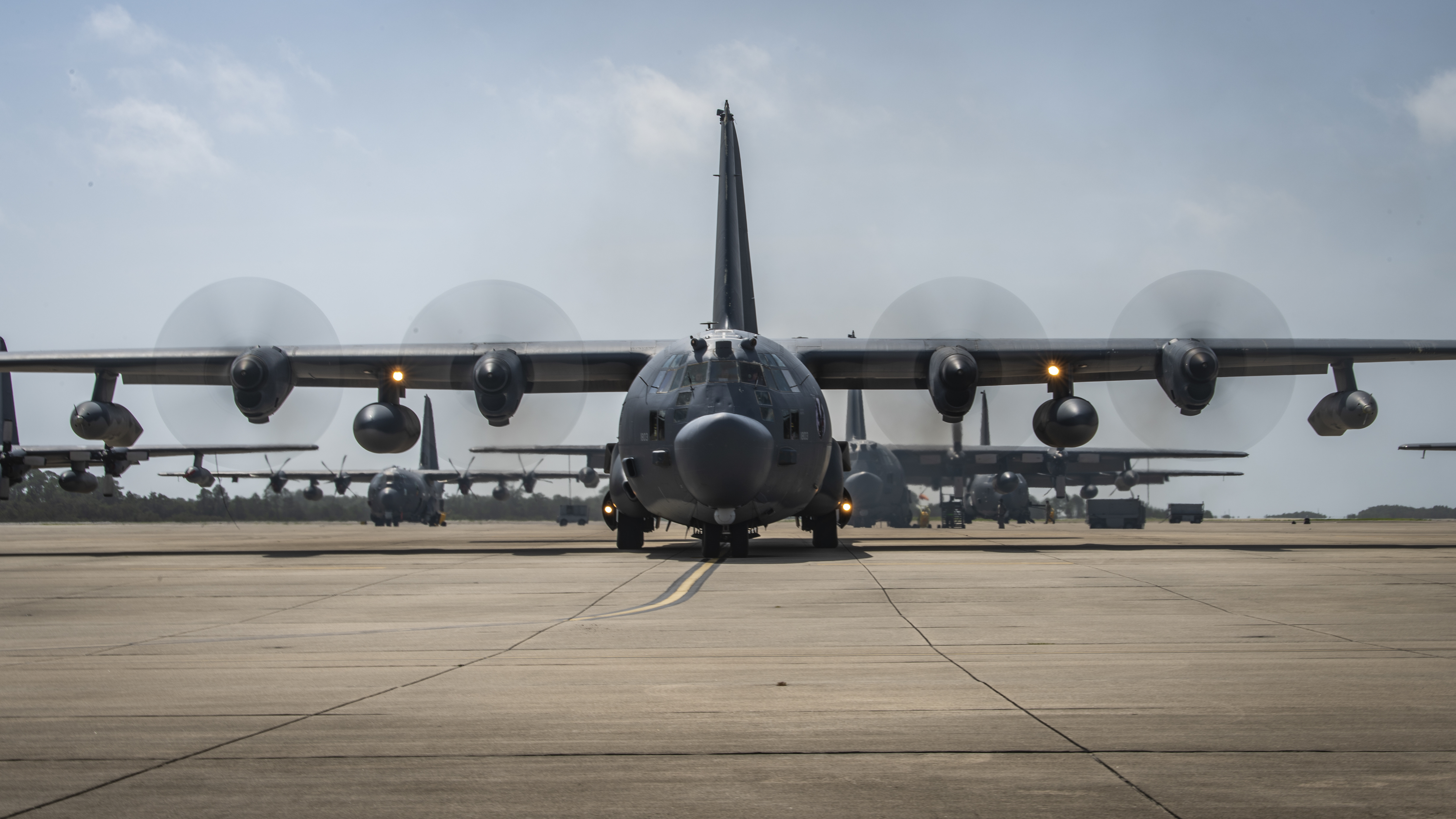 901st SOAMXS keeps Talons ready > Hurlburt Field > Article Display