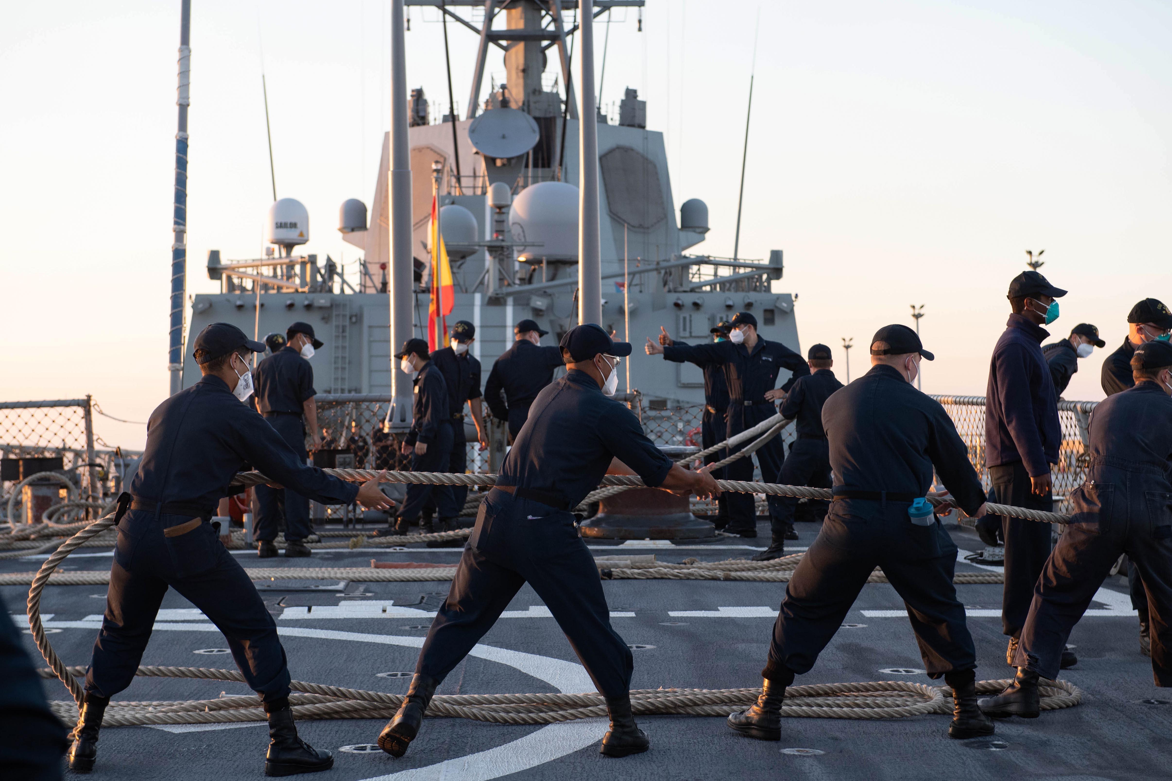 USS Ross Begins 10th FNDF-E Patrol > United States Navy > News Stories