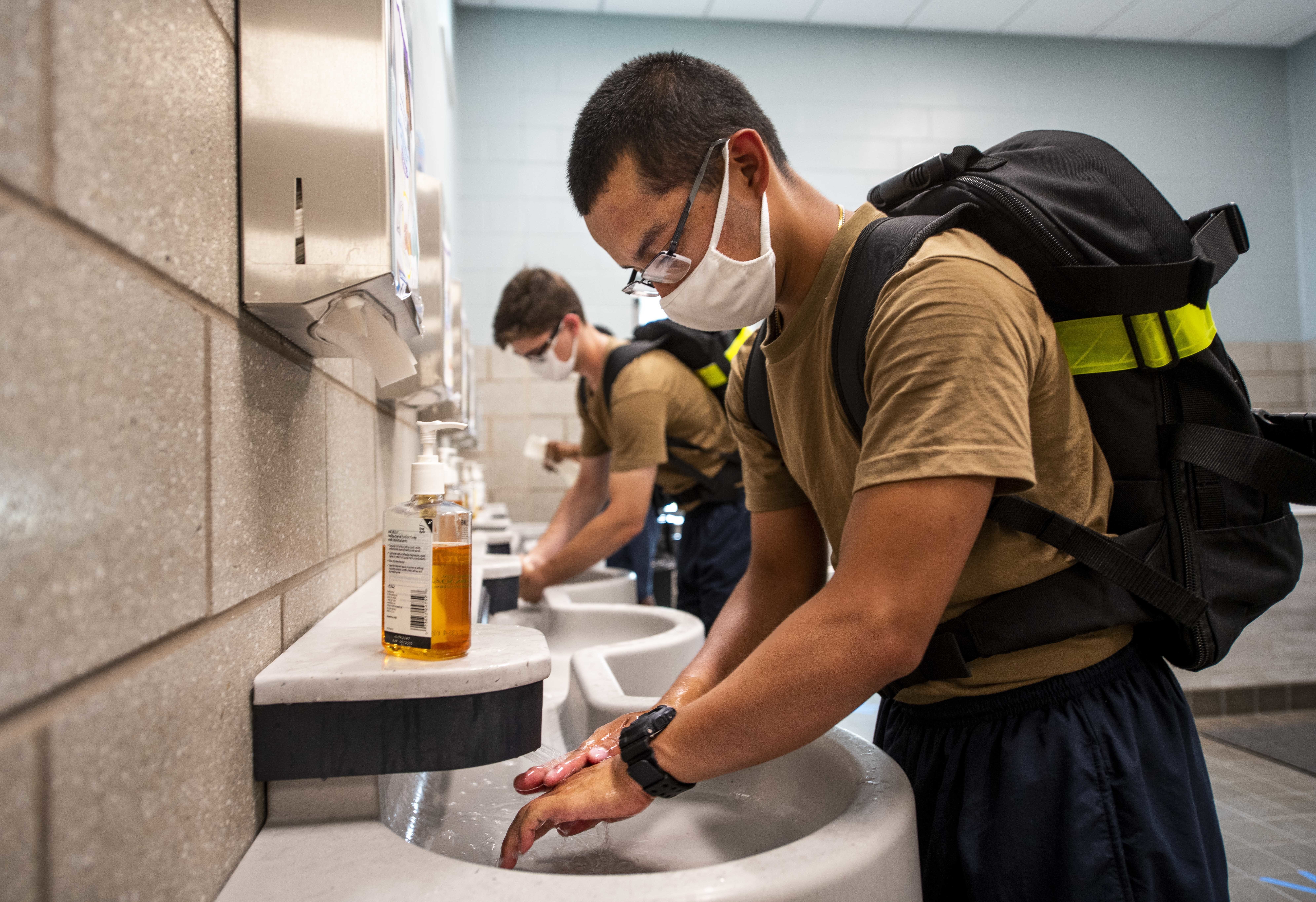 Recruit Washing | U.S. Department of War