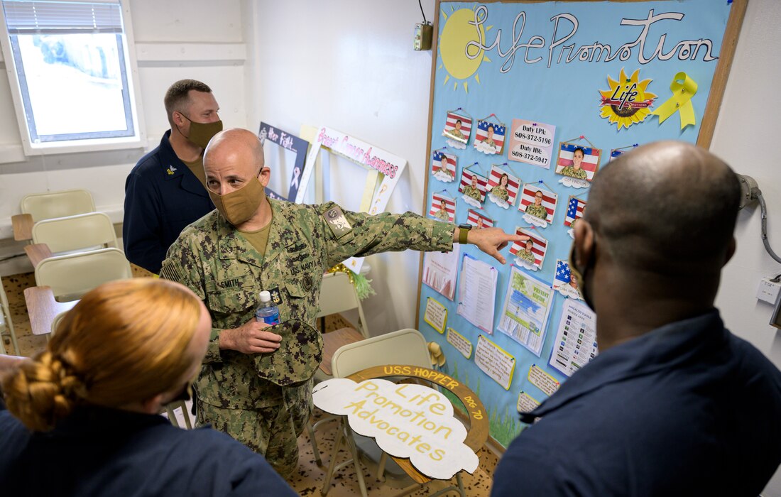 United States Navy > Leadership > Master Chief Petty Officer of the Navy