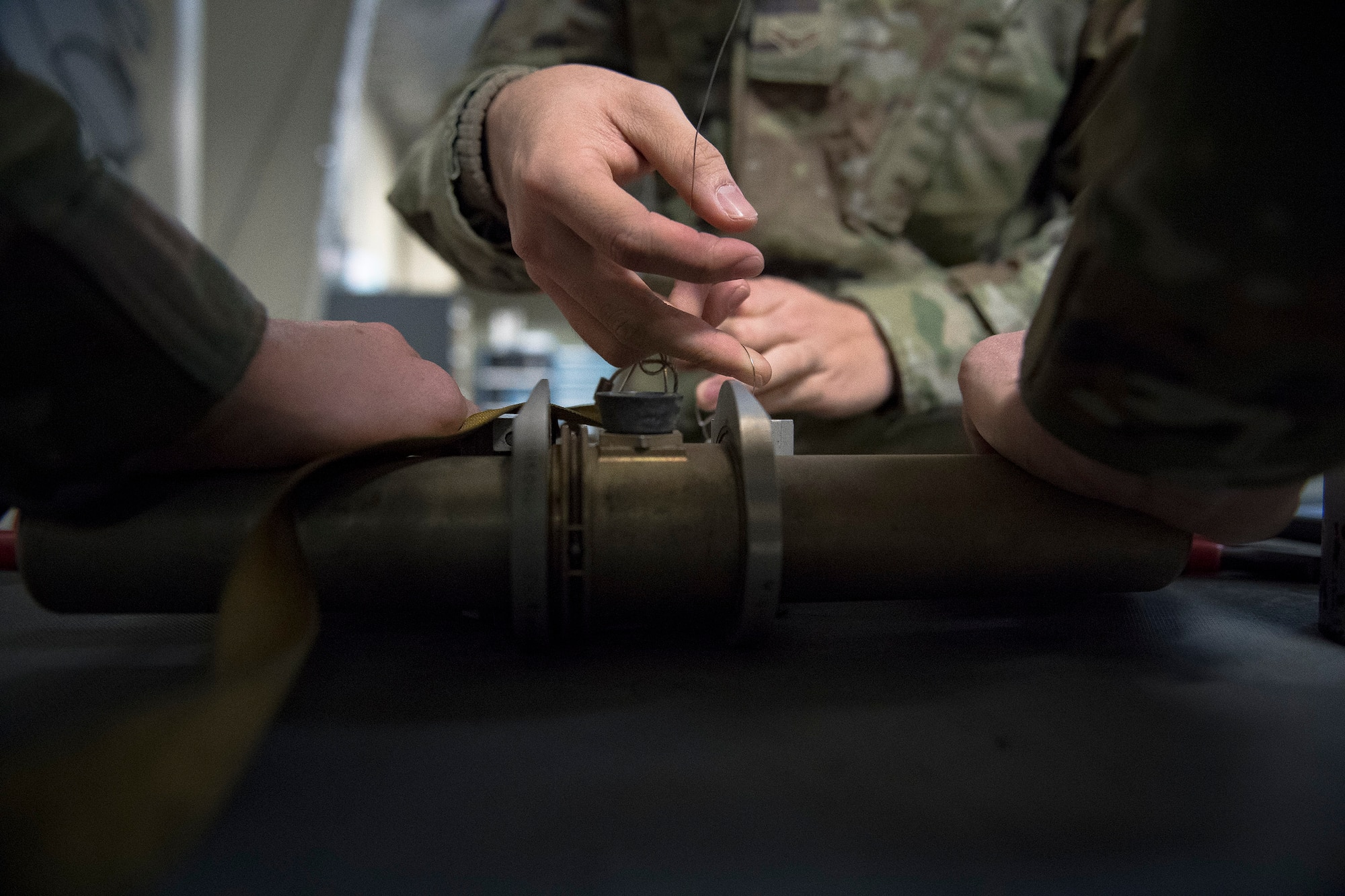 Escape artistry: Egress Airmen safeguard pilots > Osan Air Base ...