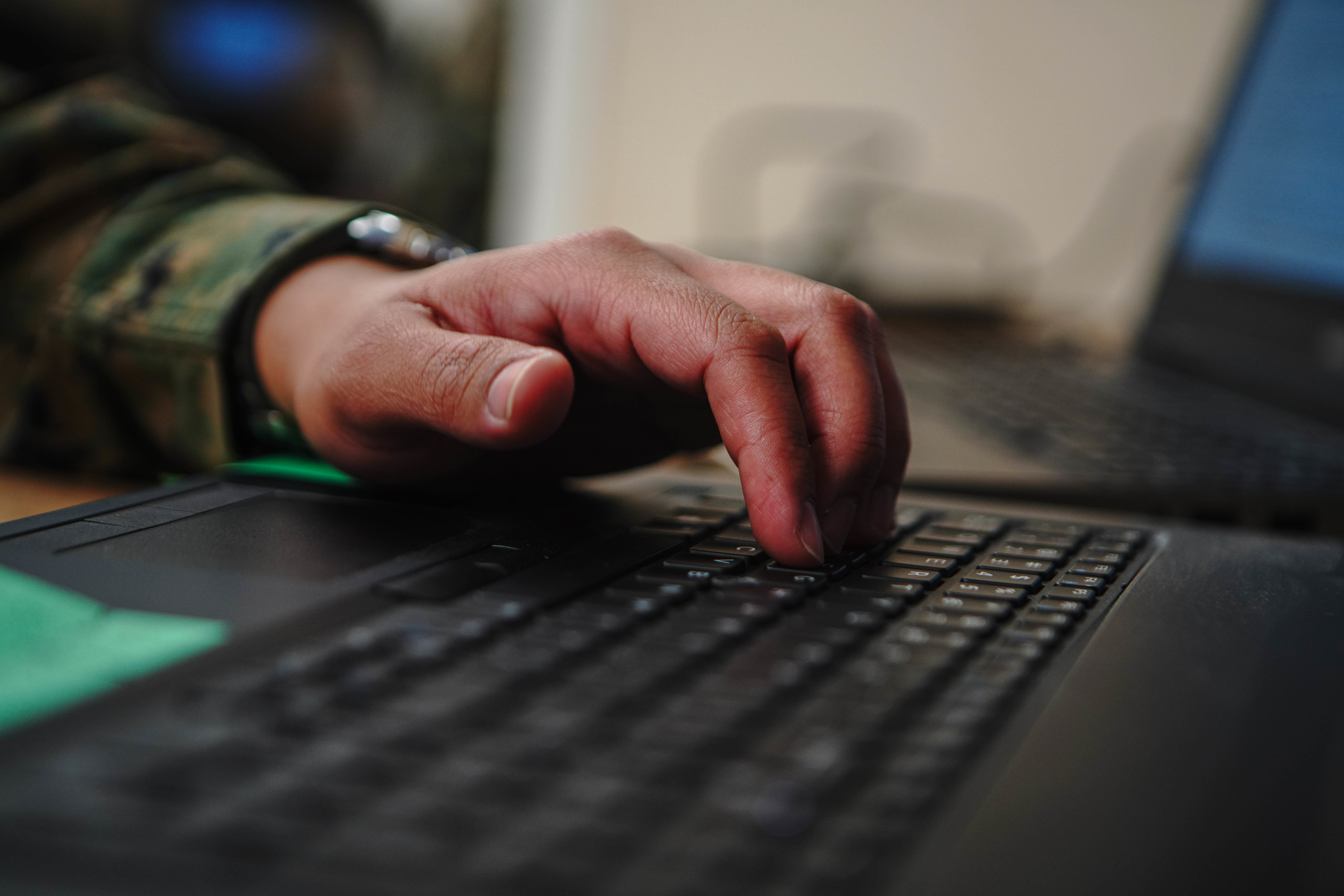 The Hacking Games > I Marine Expeditionary Force > Article