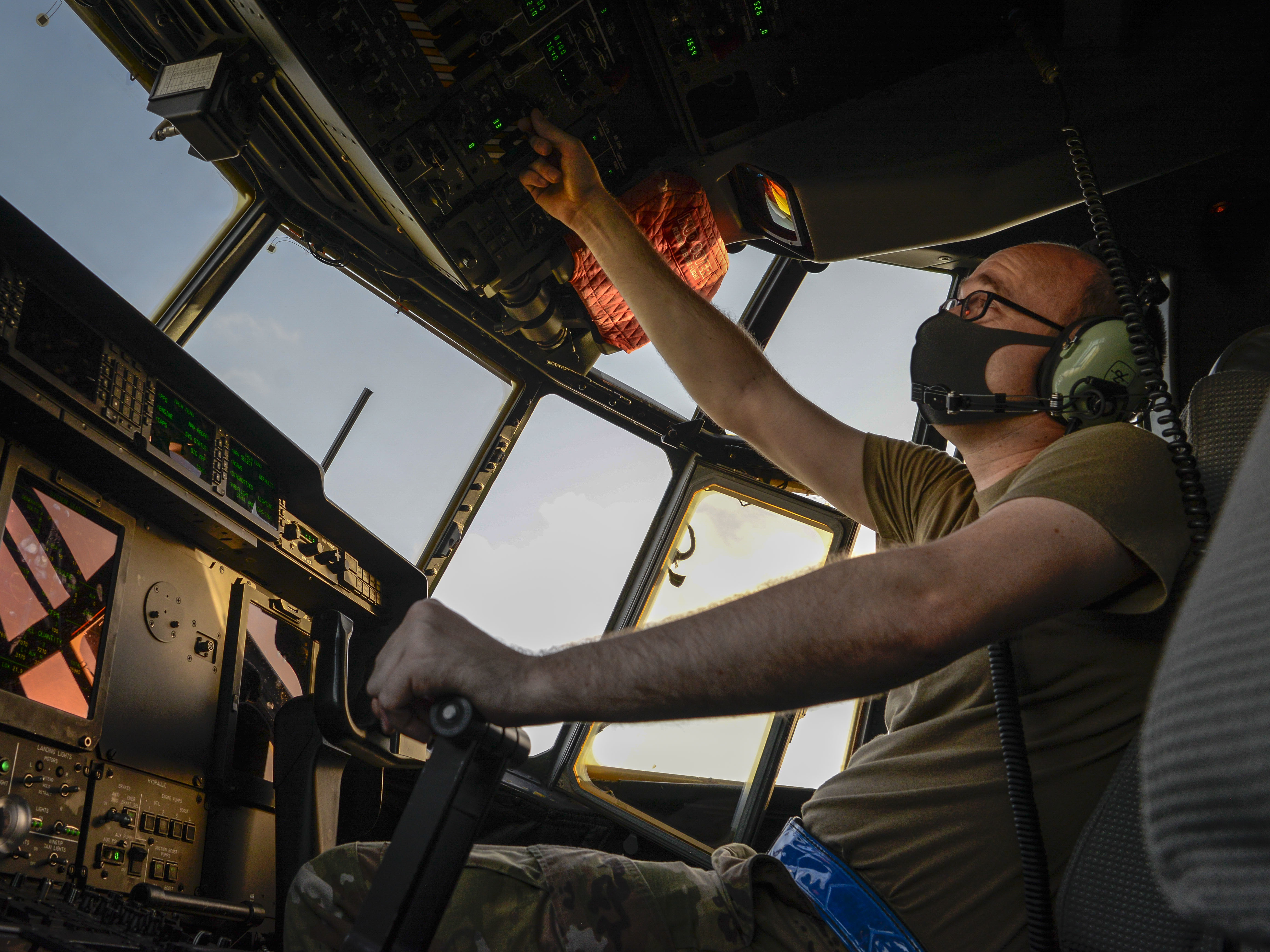 374th AMXS ensures delivery during OCD > Andersen Air Force Base ...