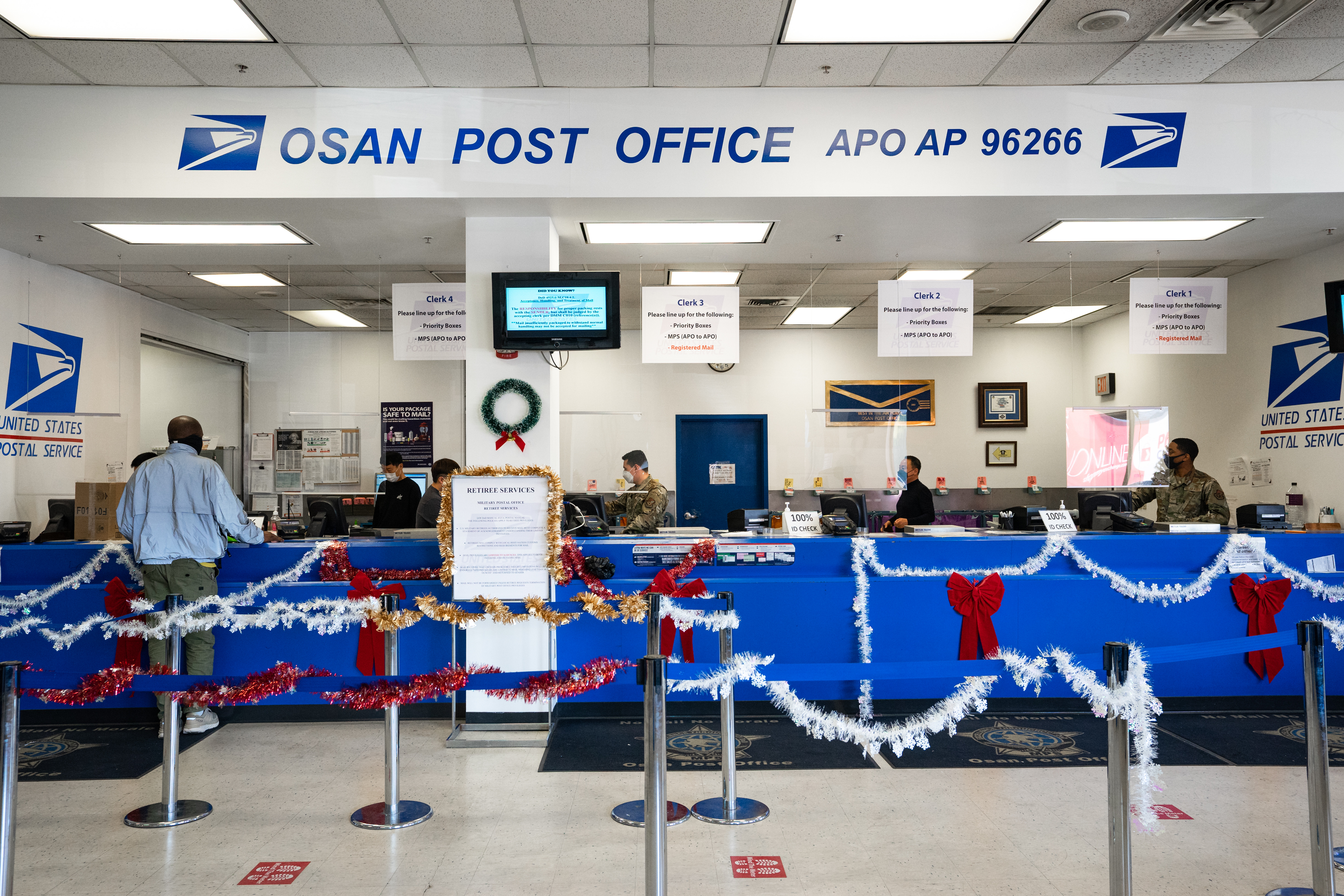 "No Mail, No Morale" > Pacific Air Forces > Article Display