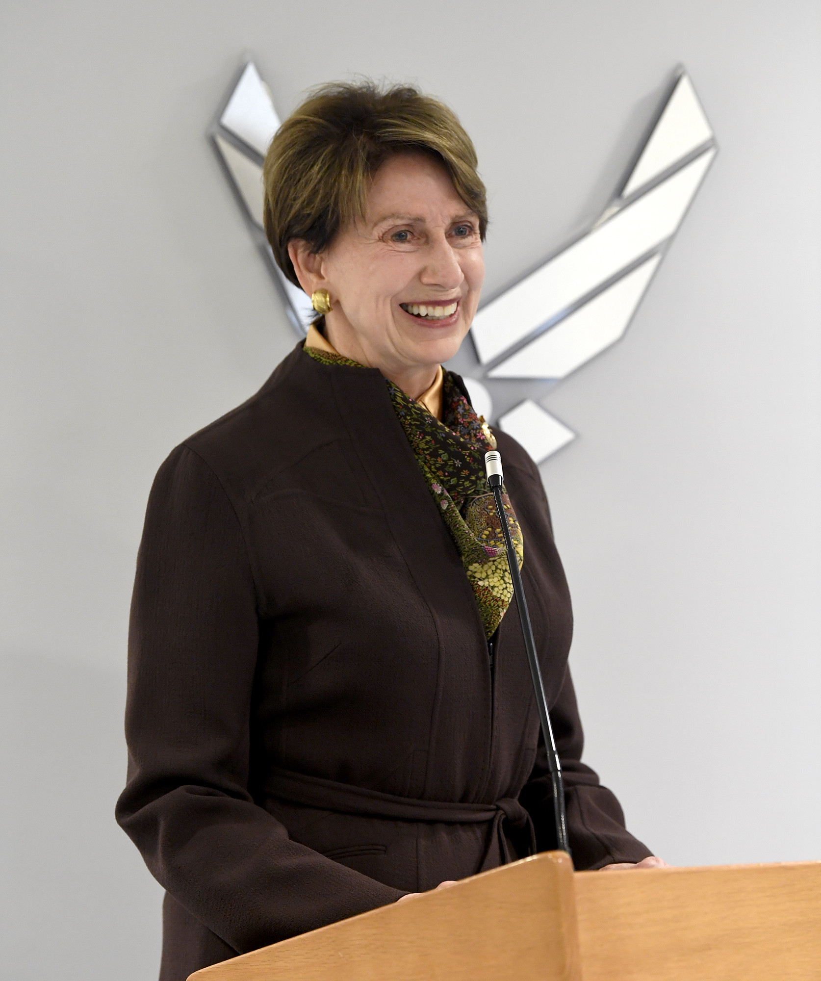 National Medal of Arts awarded to Air Force Band conductor > Air ...