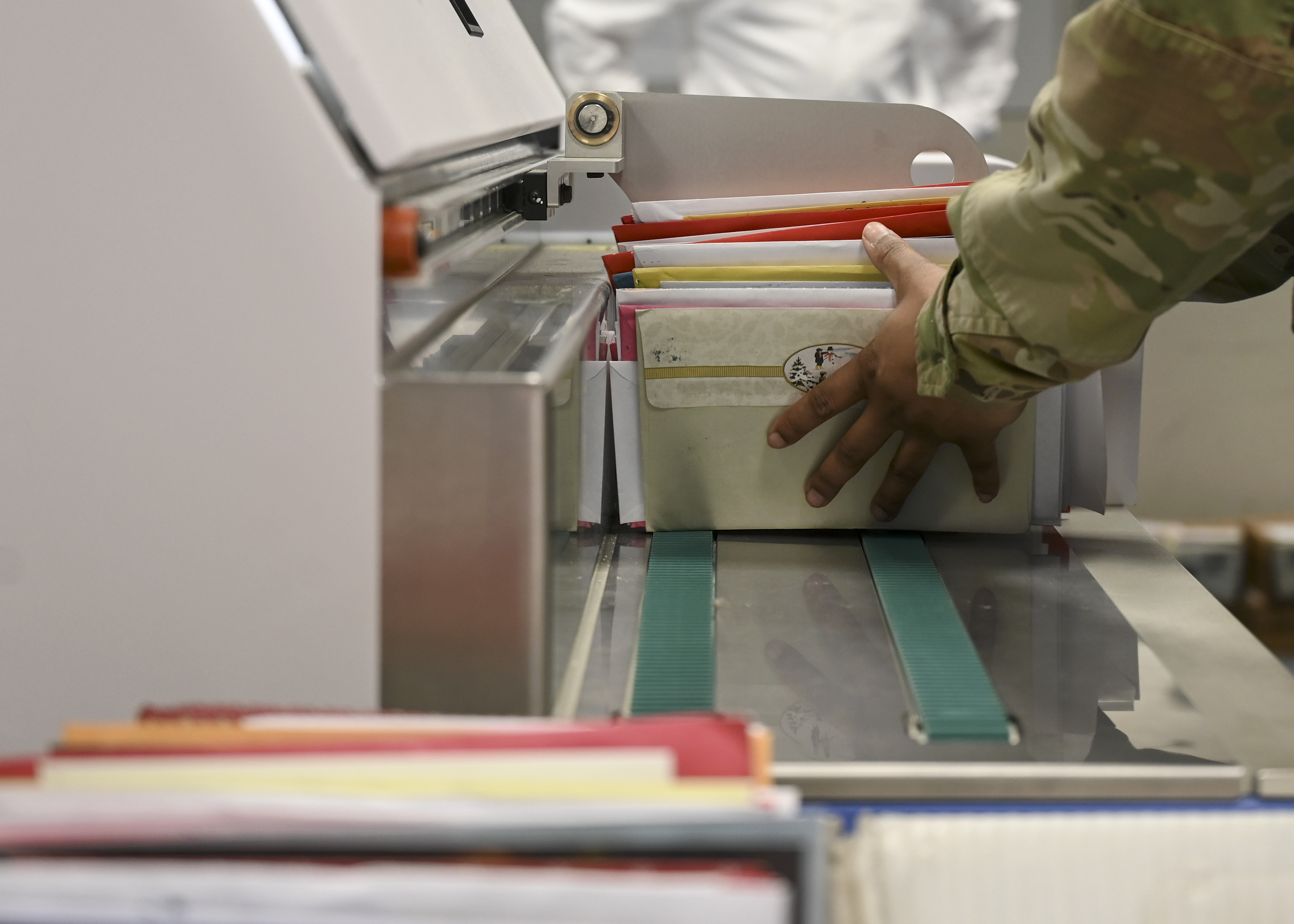 Going postal: Ramstein receives automatic mail sorter > Ramstein Air ...