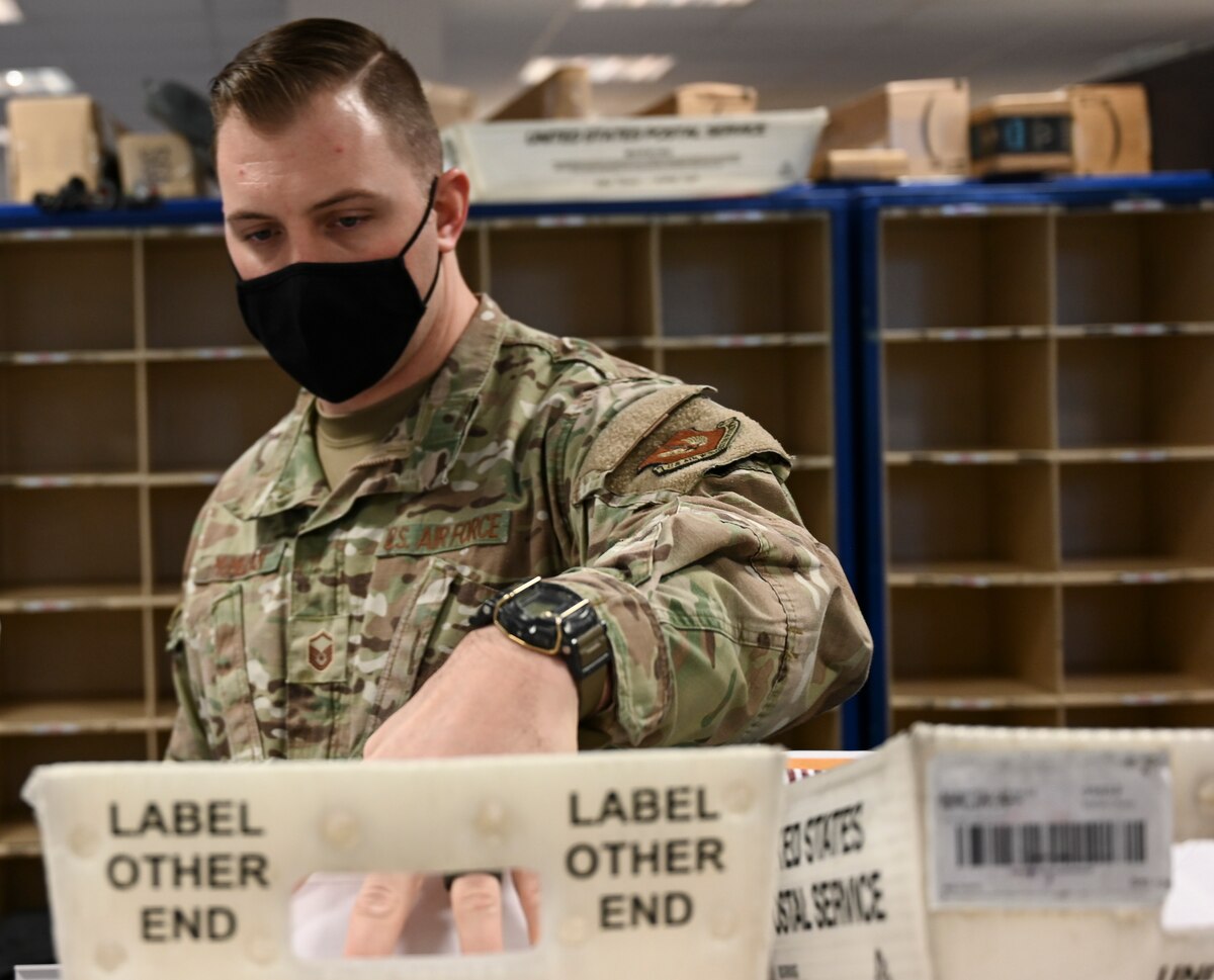 Going postal: Ramstein receives automatic mail sorter > Ramstein Air ...