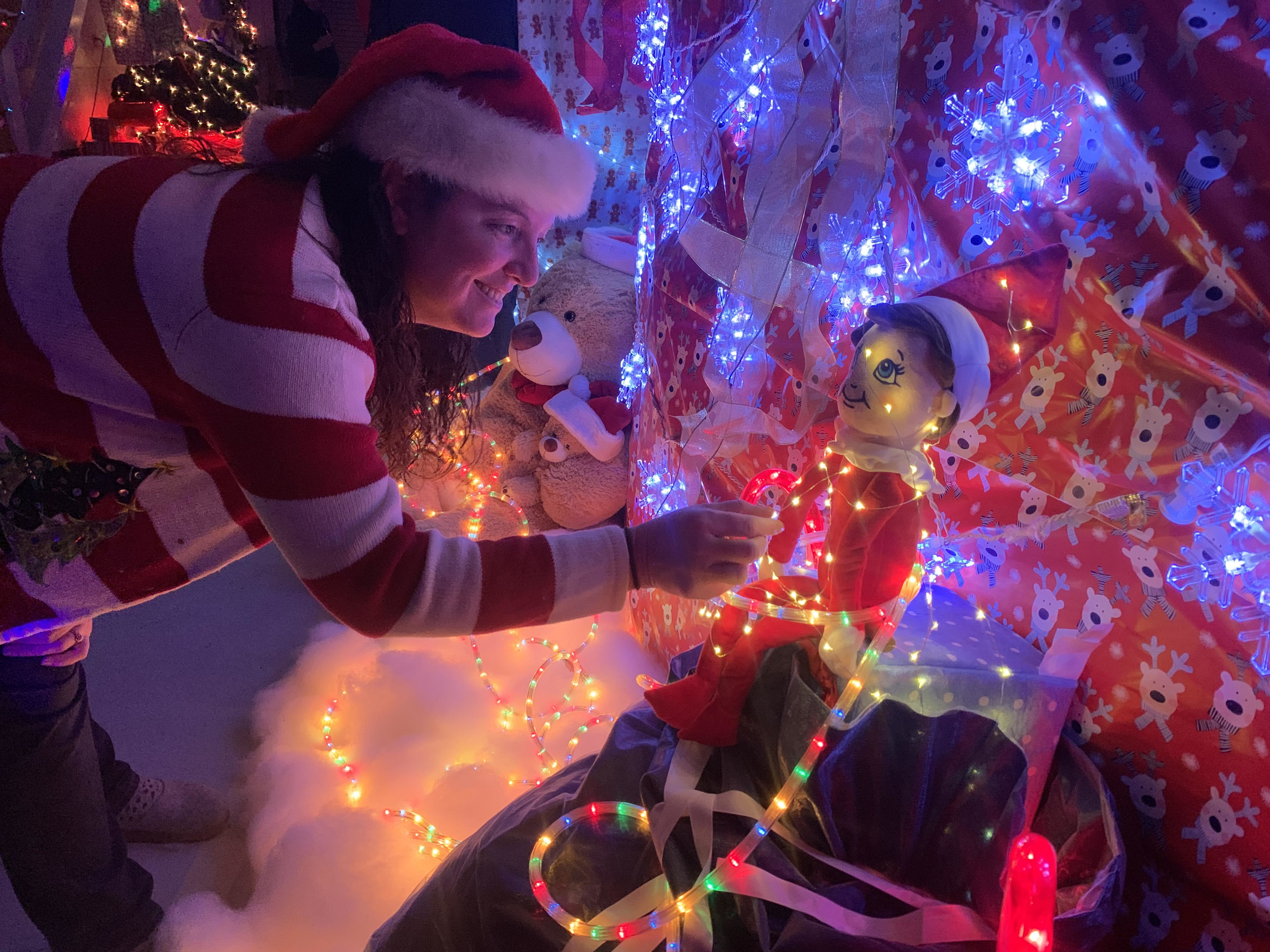 168th Wing keeps the Holiday spirit alive in 2020 > 155th Air Refueling ...