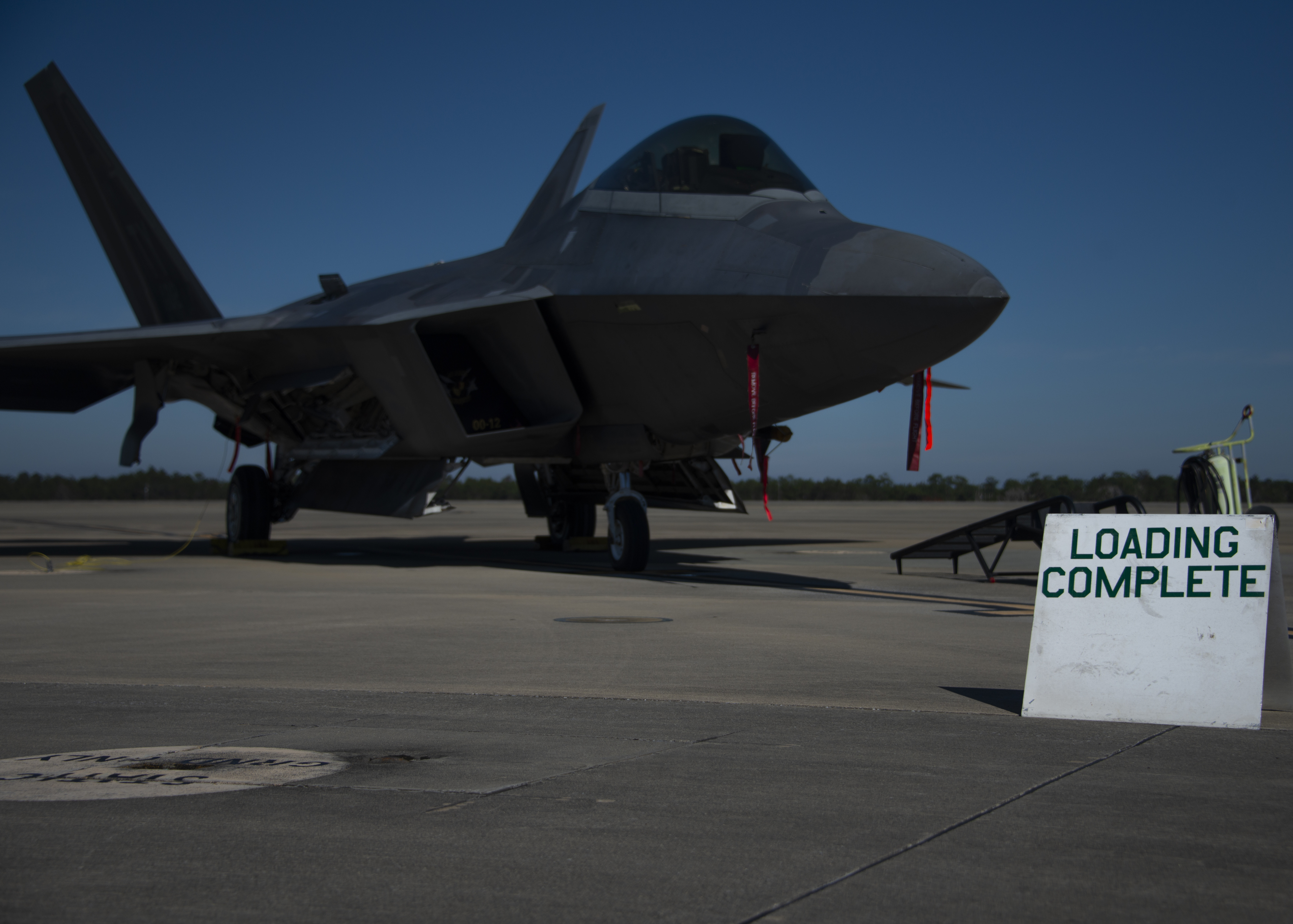 Fox Fox! Tyndall F-22s test AIM-9 missiles > Air Combat Command ...