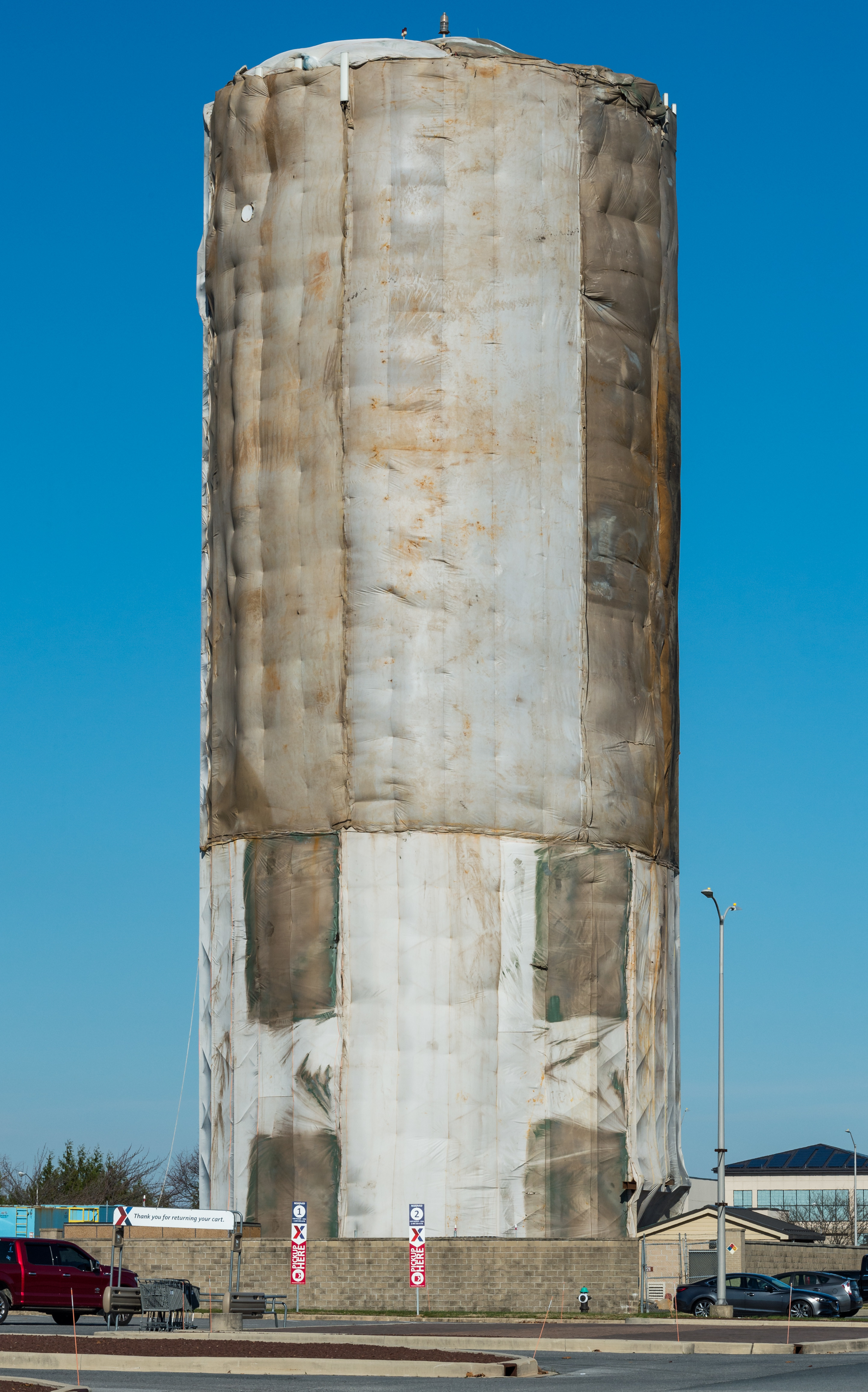 Dover AFB water tower restoration continues > Dover Air Force Base > News