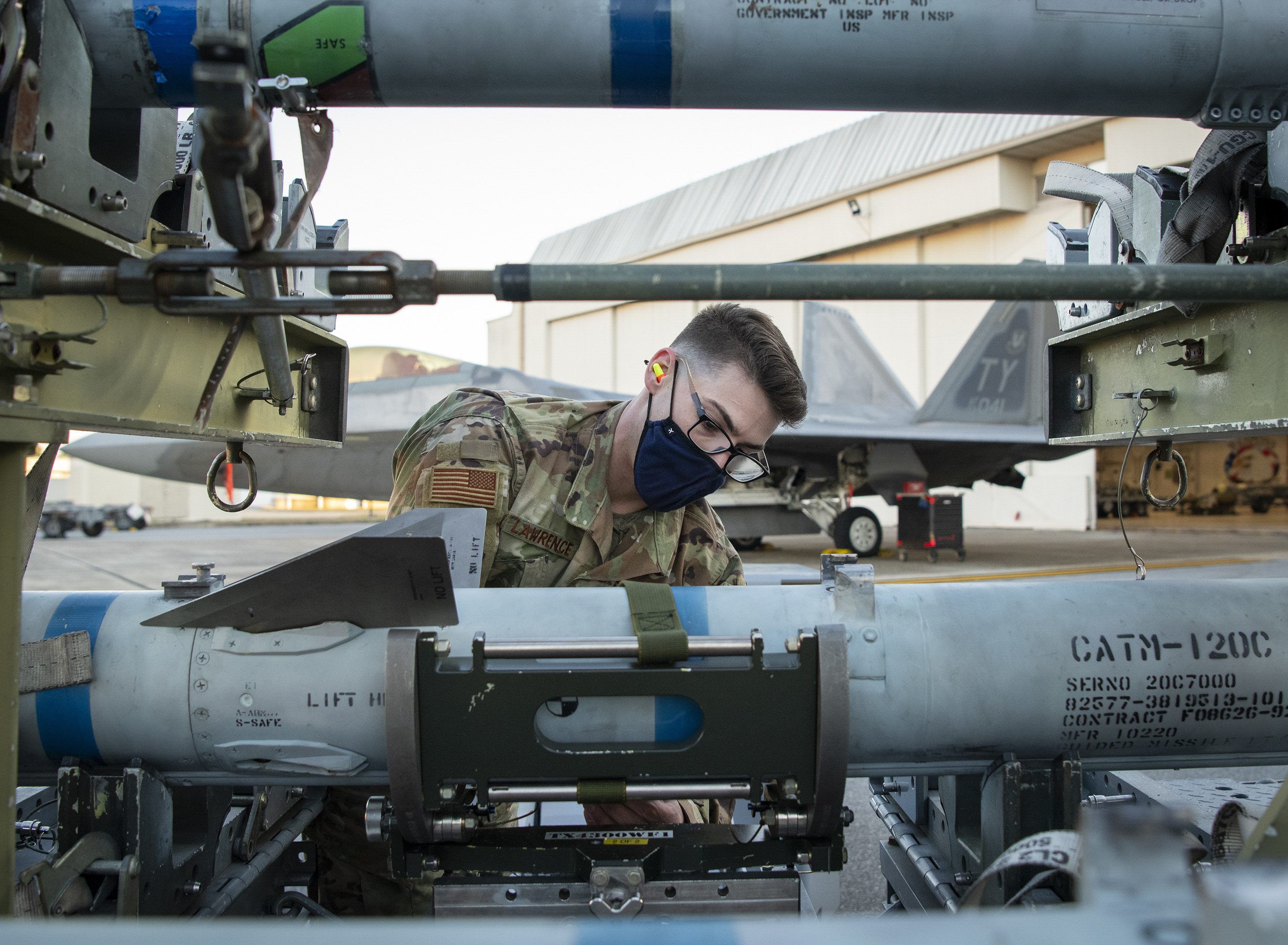 Raptor Ready: F-22 loadcrew competition