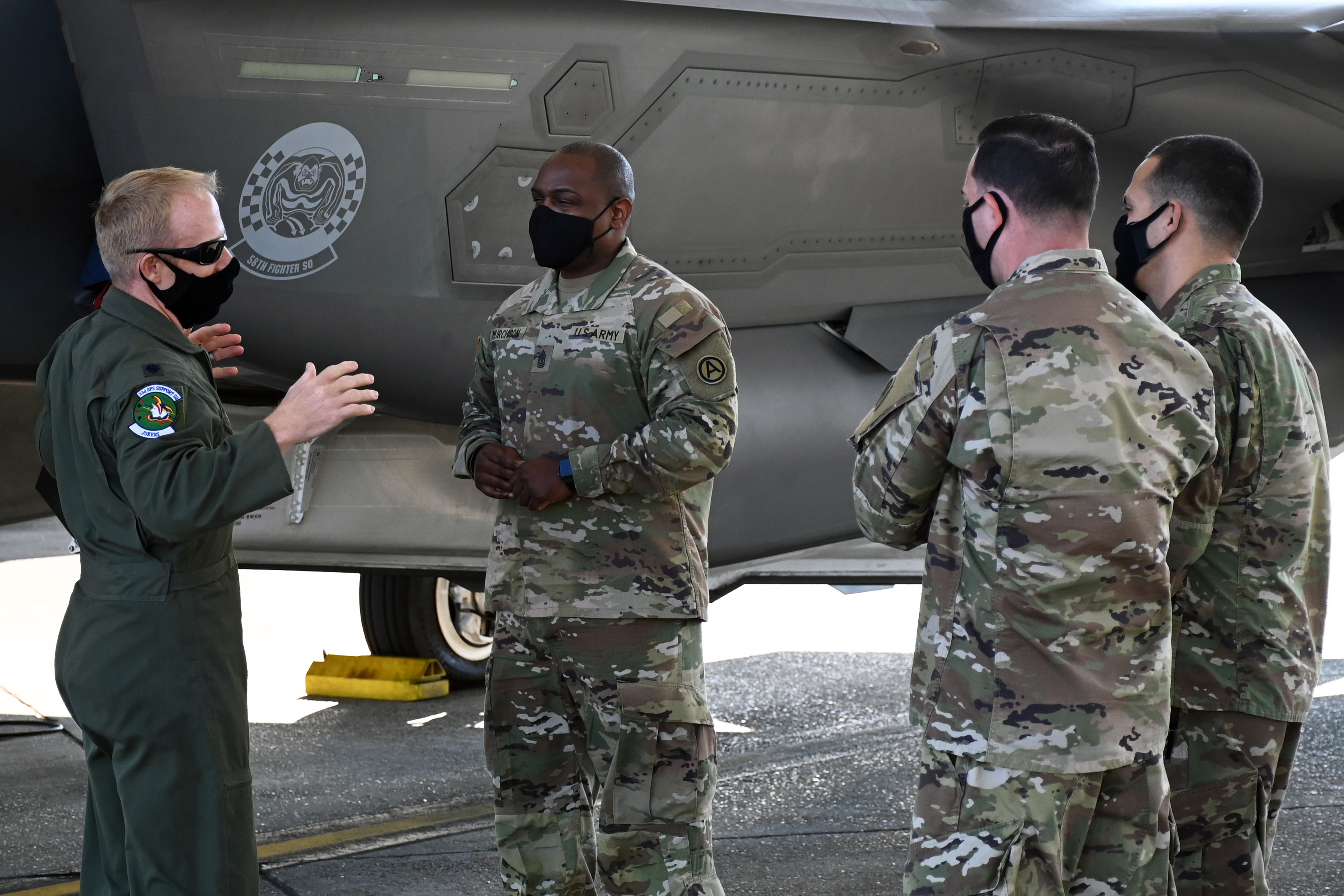 Army ground liaison officers advance pilot training with realistic ...