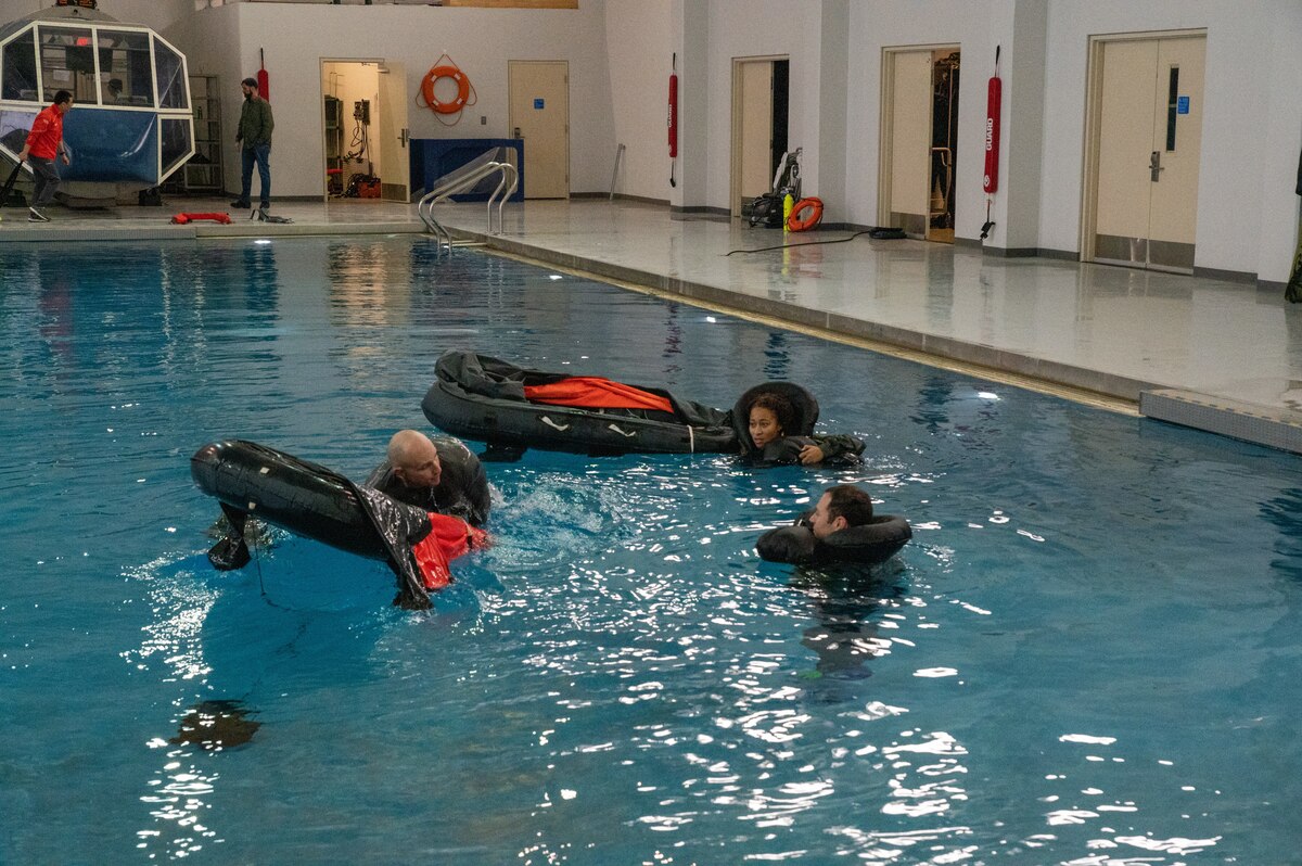 SERE: Water survival - preparing Airmen for open water > 7th Air Force ...