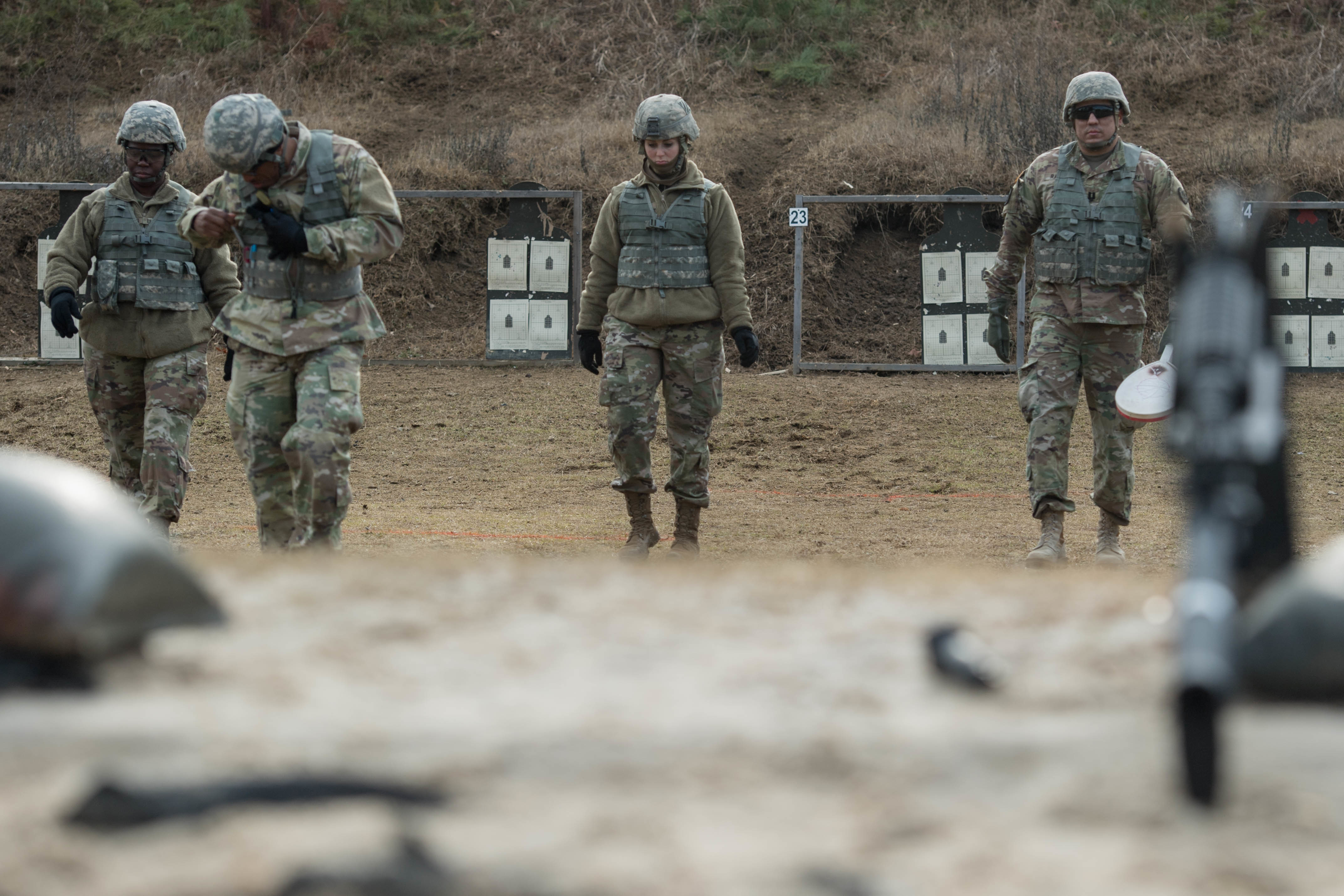 Soldiers complete annual weapons qualifications > Joint Base Langley ...